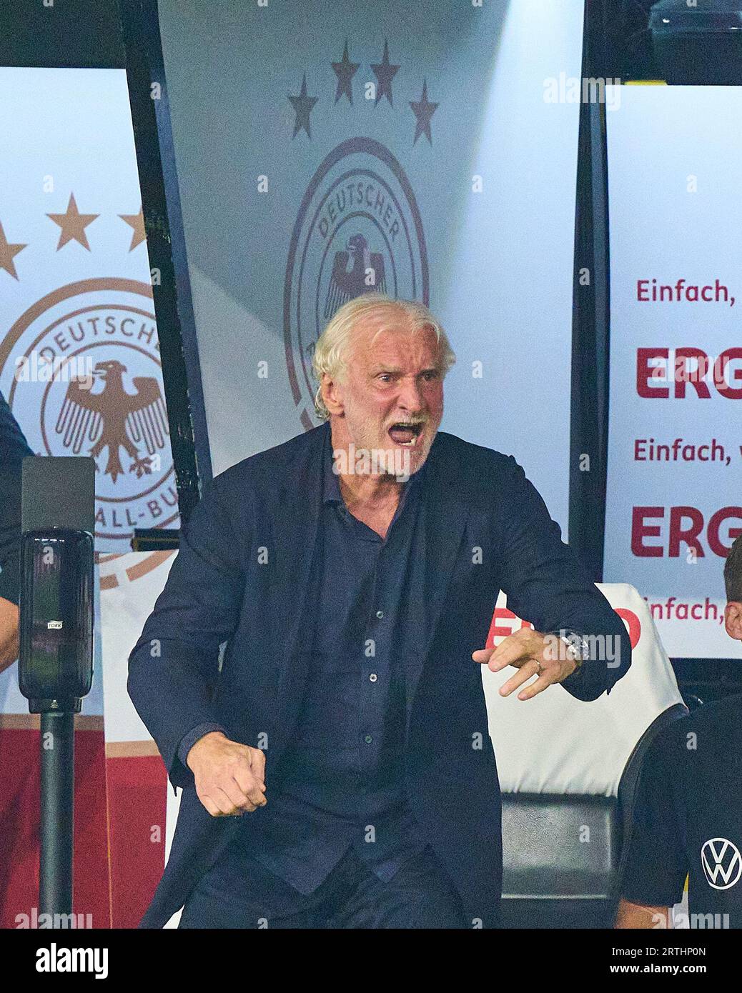 Rudi Völler (DFB Sportdirektor), geste in the friendly match GERMANY ...