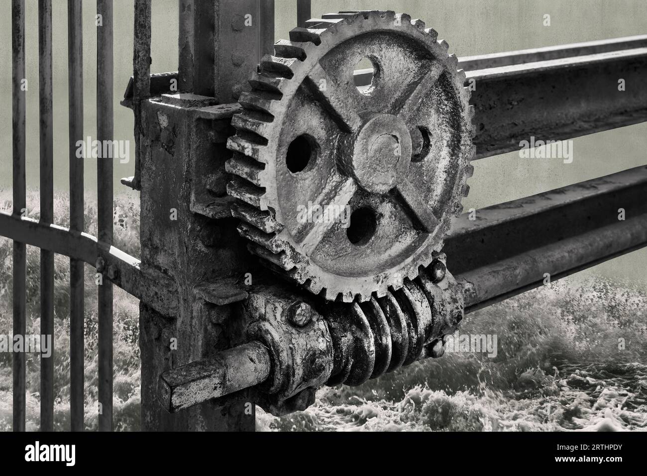 Worm gear at the weir Stock Photo - Alamy