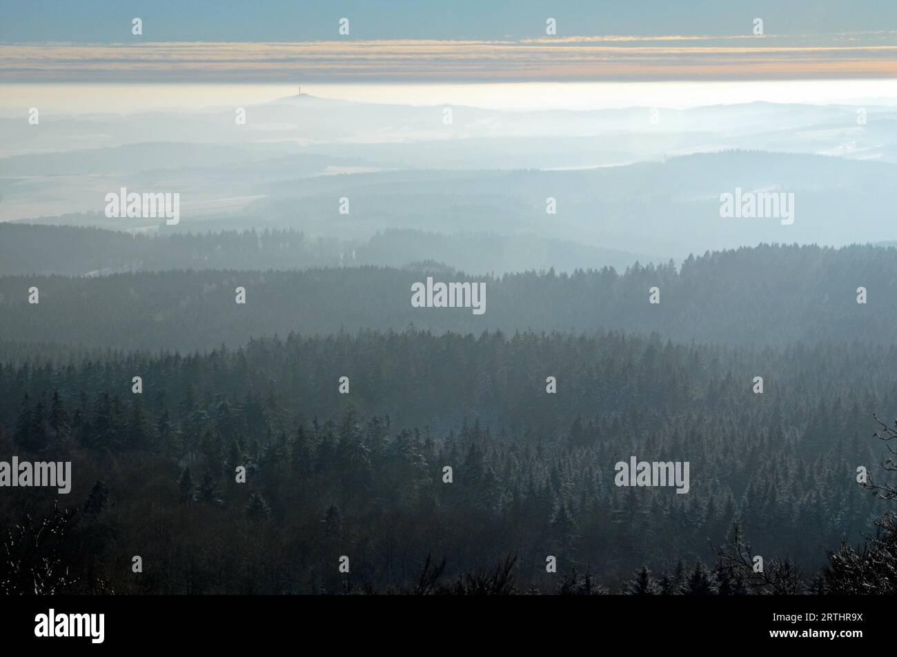 Fog veil hi-res stock photography and images - Alamy