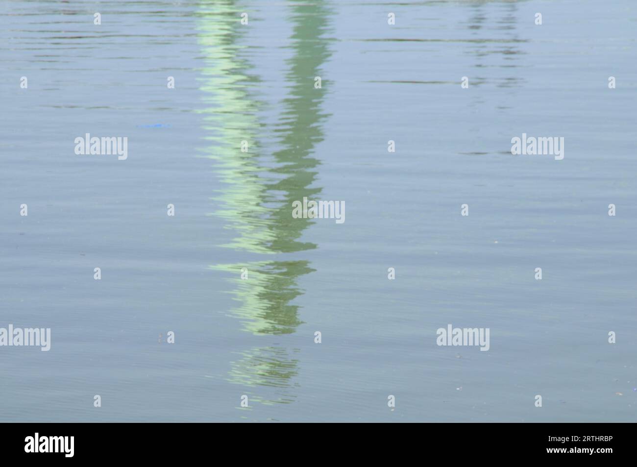 Piers in the water hi-res stock photography and images - Alamy