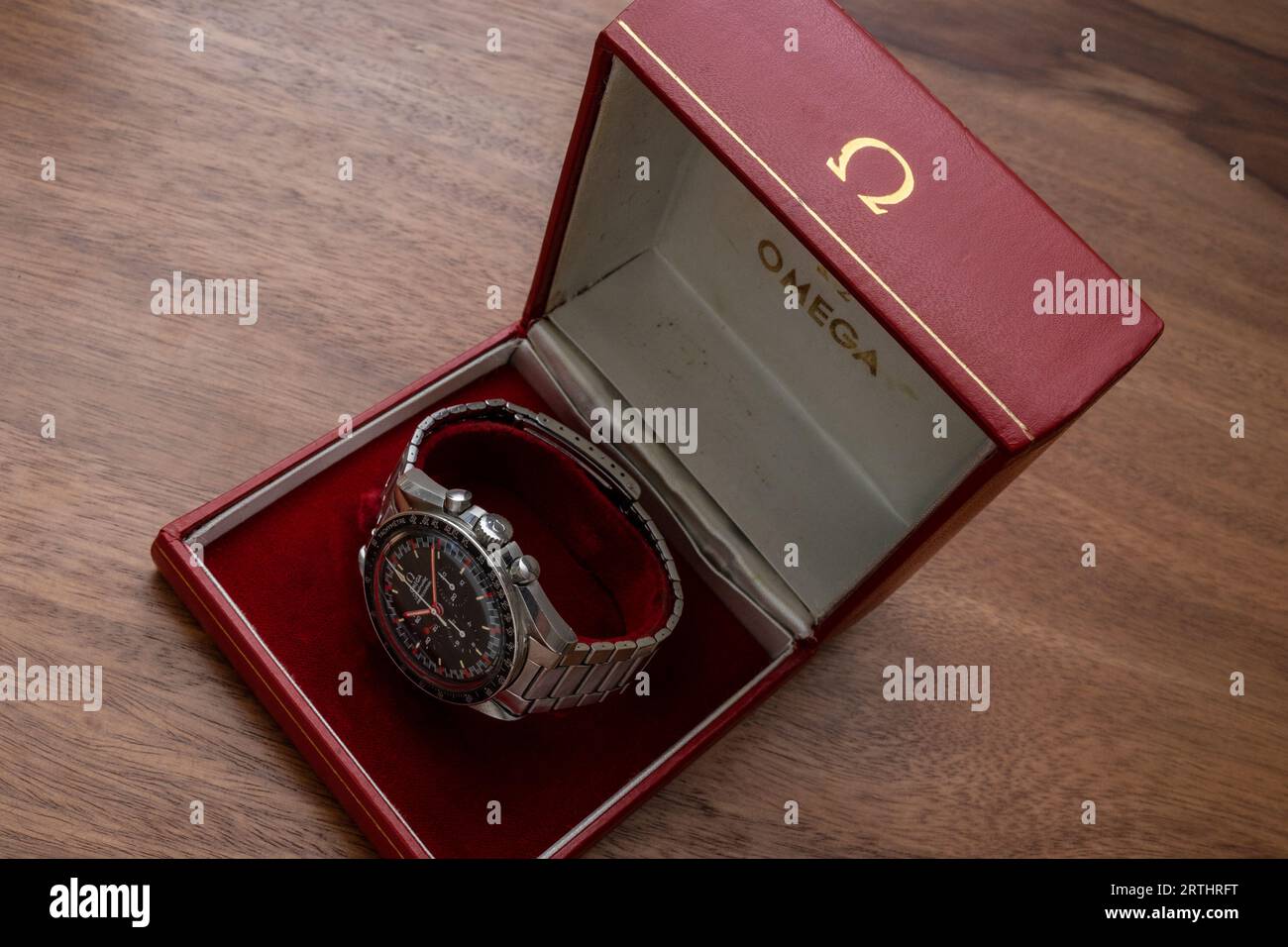 Red tachymeter hi-res stock photography and images - Alamy