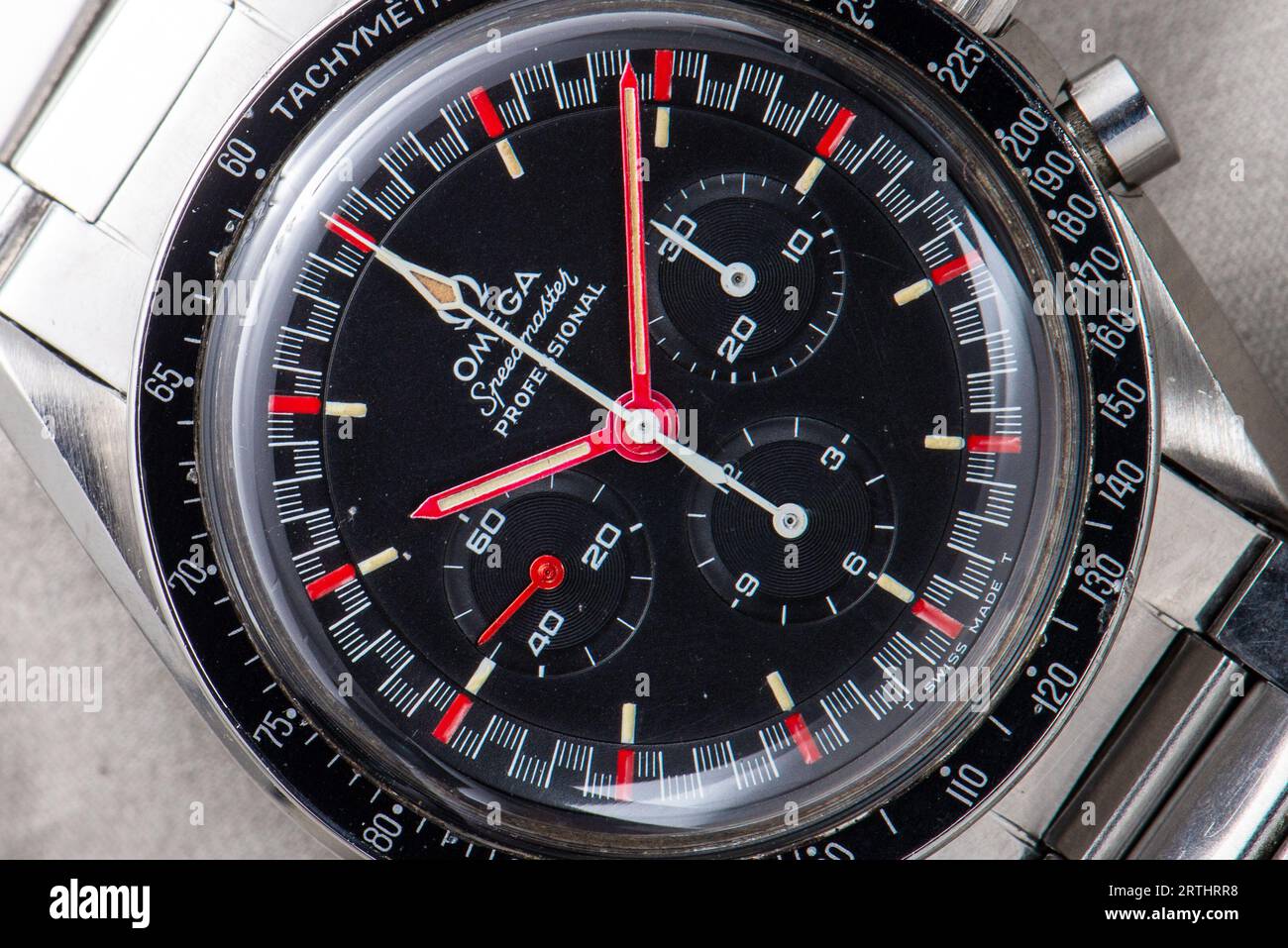 Red tachymeter hi-res stock photography and images - Alamy