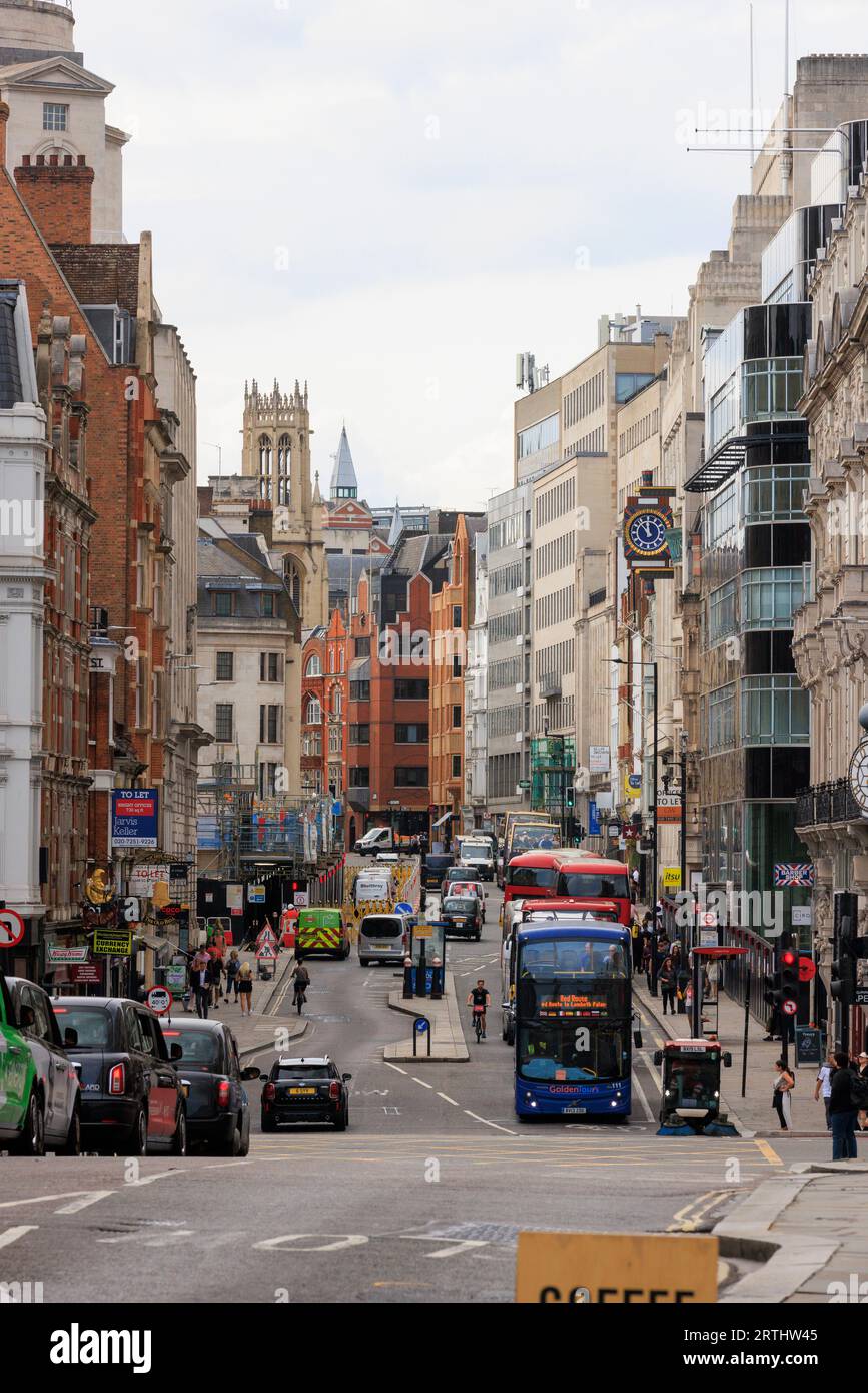 Ludgate circus newspapers hi-res stock photography and images - Alamy