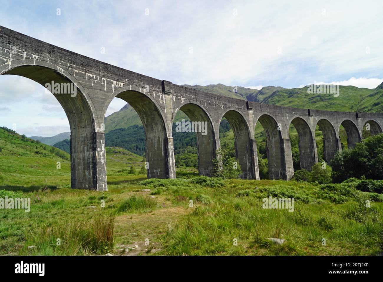 Hogwarts bridge hi-res stock photography and images - Alamy