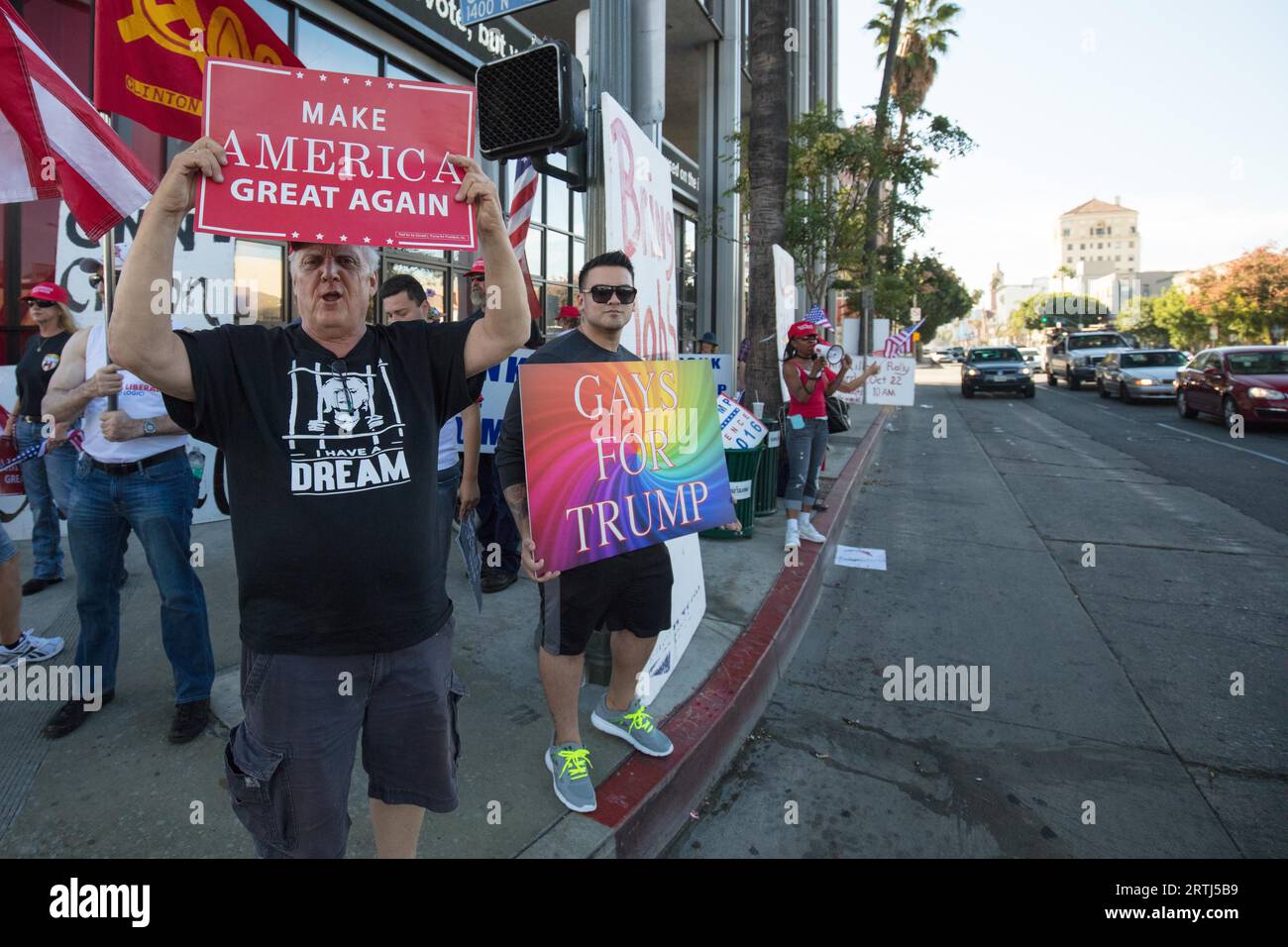 LOS ANGELES, USA, OCTOBER 22: A pro Donald Trump rally outside a CNN ...