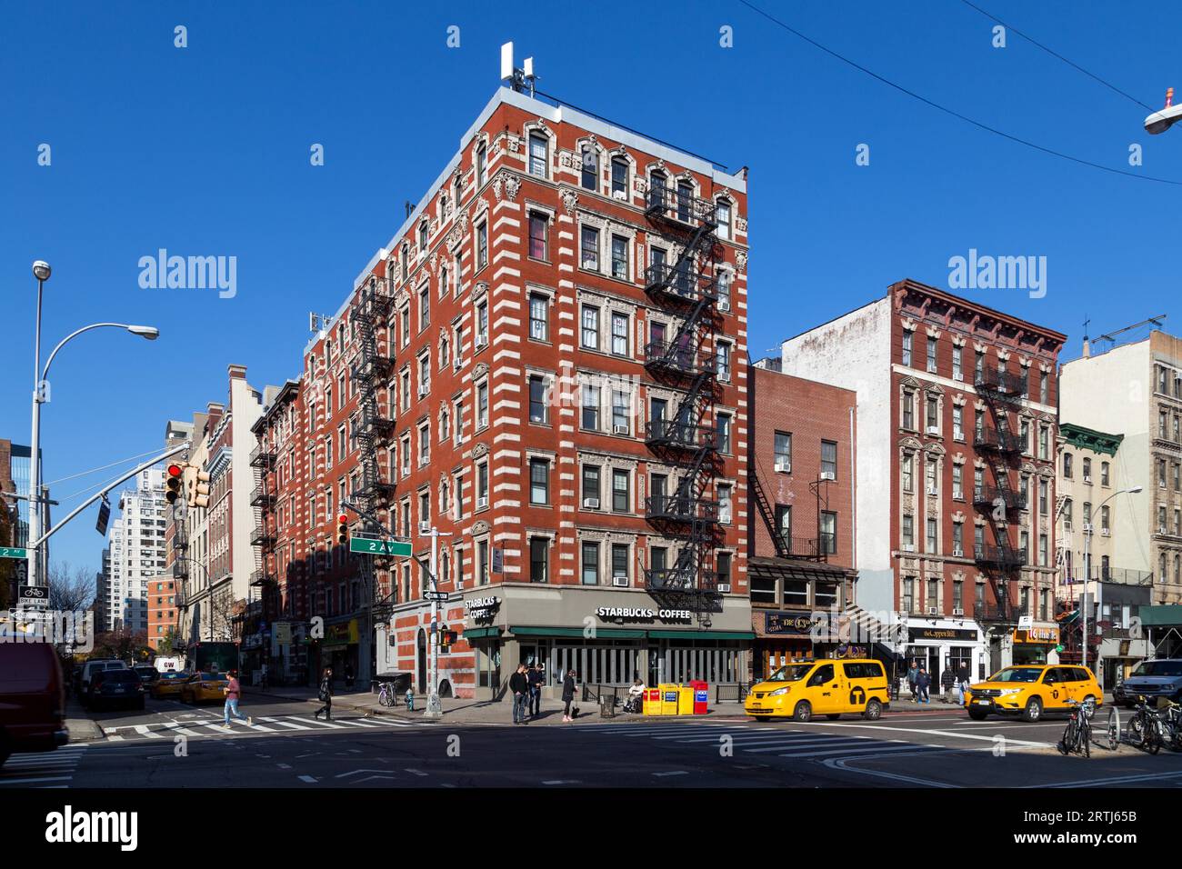 Typical american neighborhood hi-res stock photography and images - Alamy