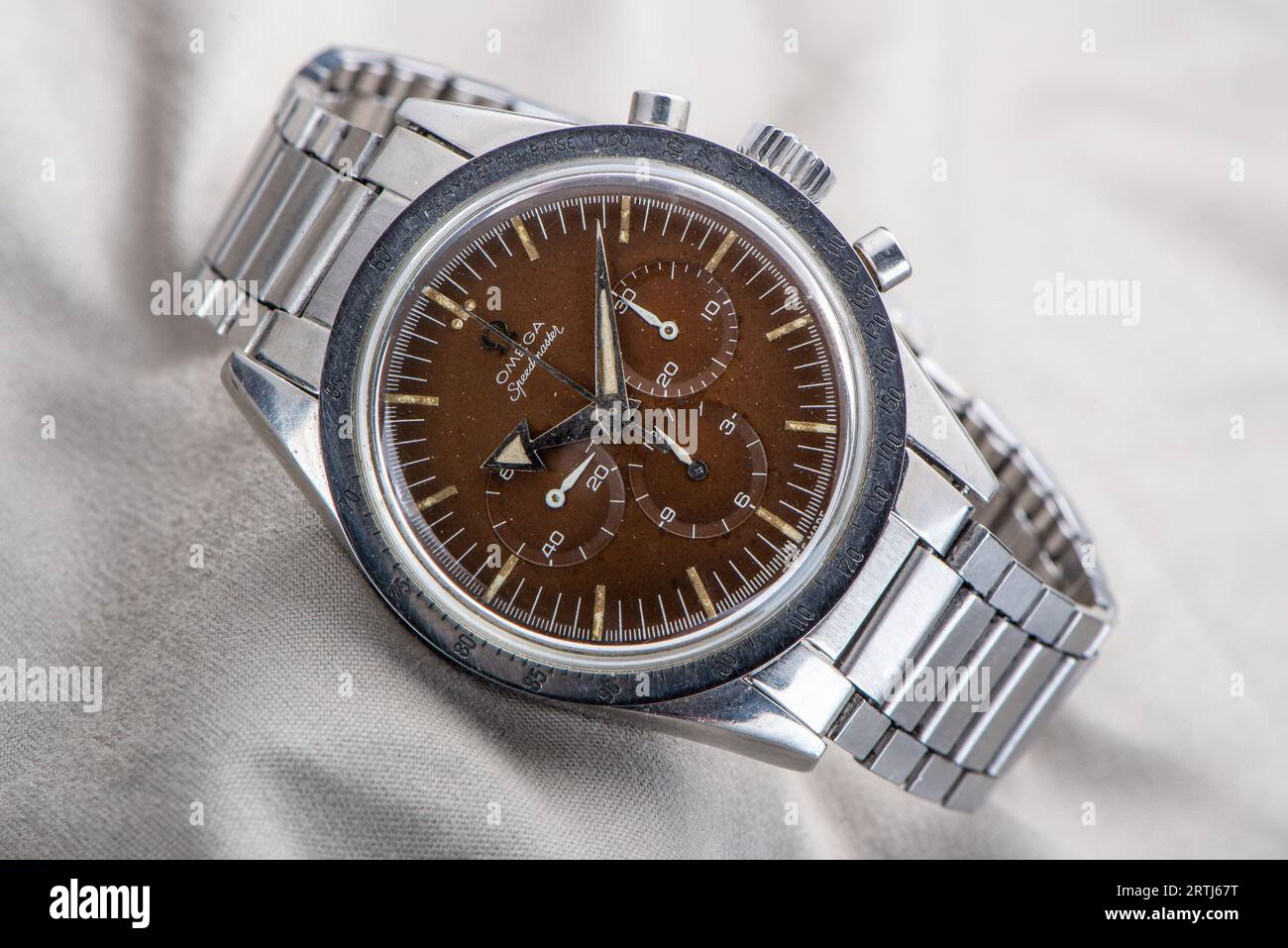 Omega Speedmaster CK 2915-2 FAP Stock Photo - Alamy