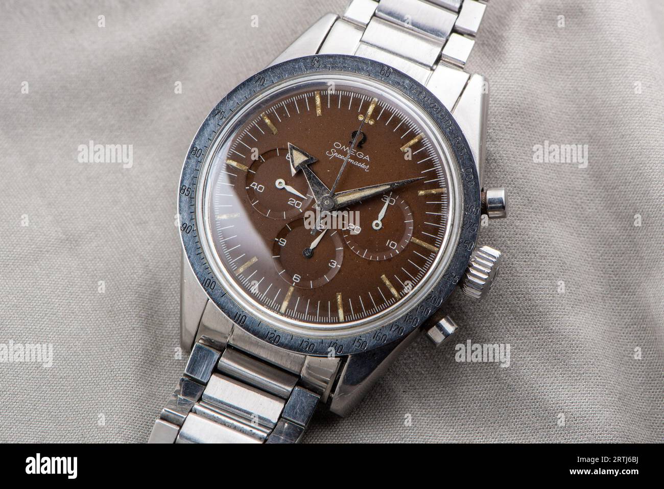 Omega Speedmaster CK 2915-2 FAP Stock Photo - Alamy