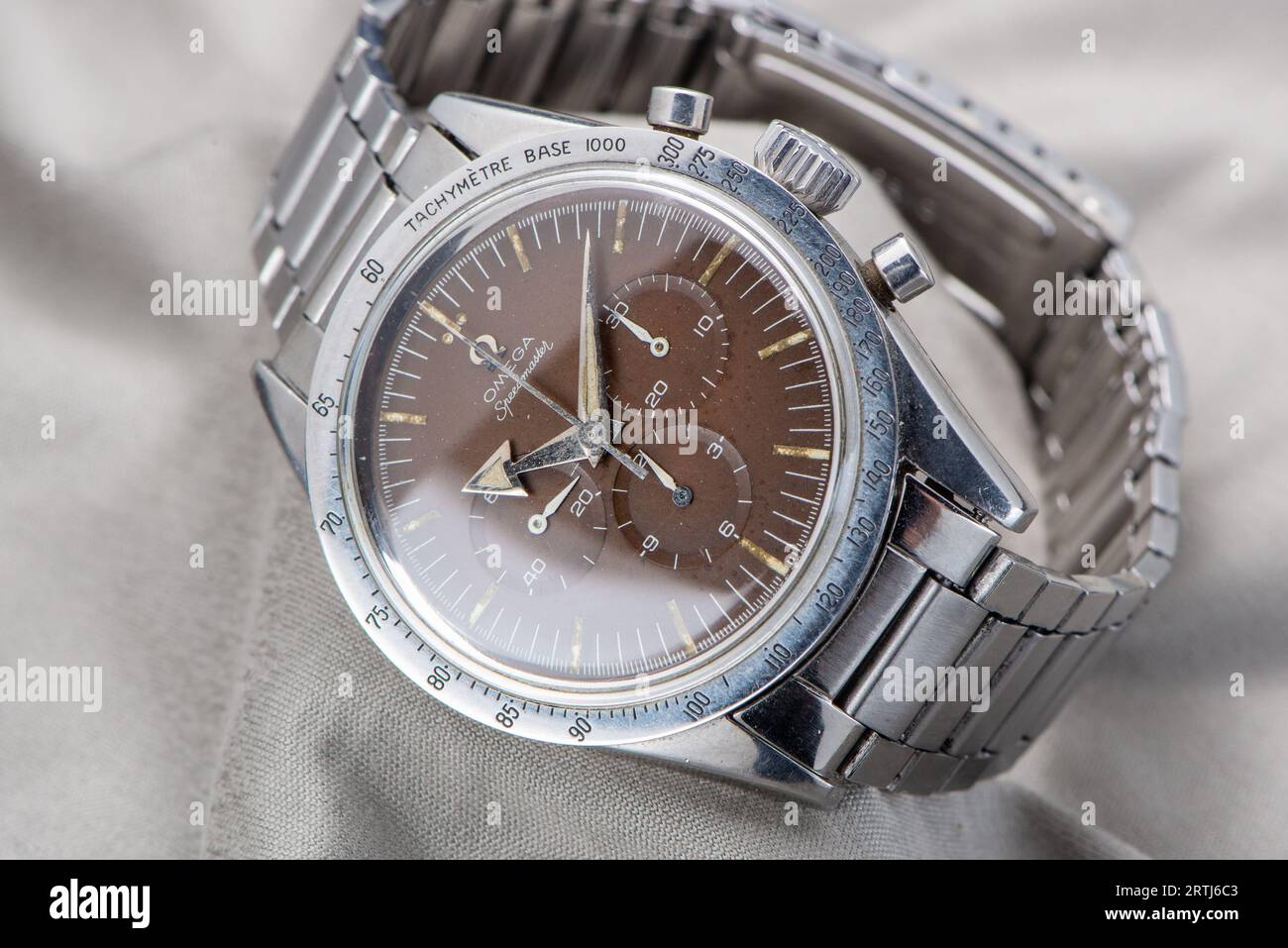 Omega Speedmaster CK 2915-2 FAP Stock Photo - Alamy