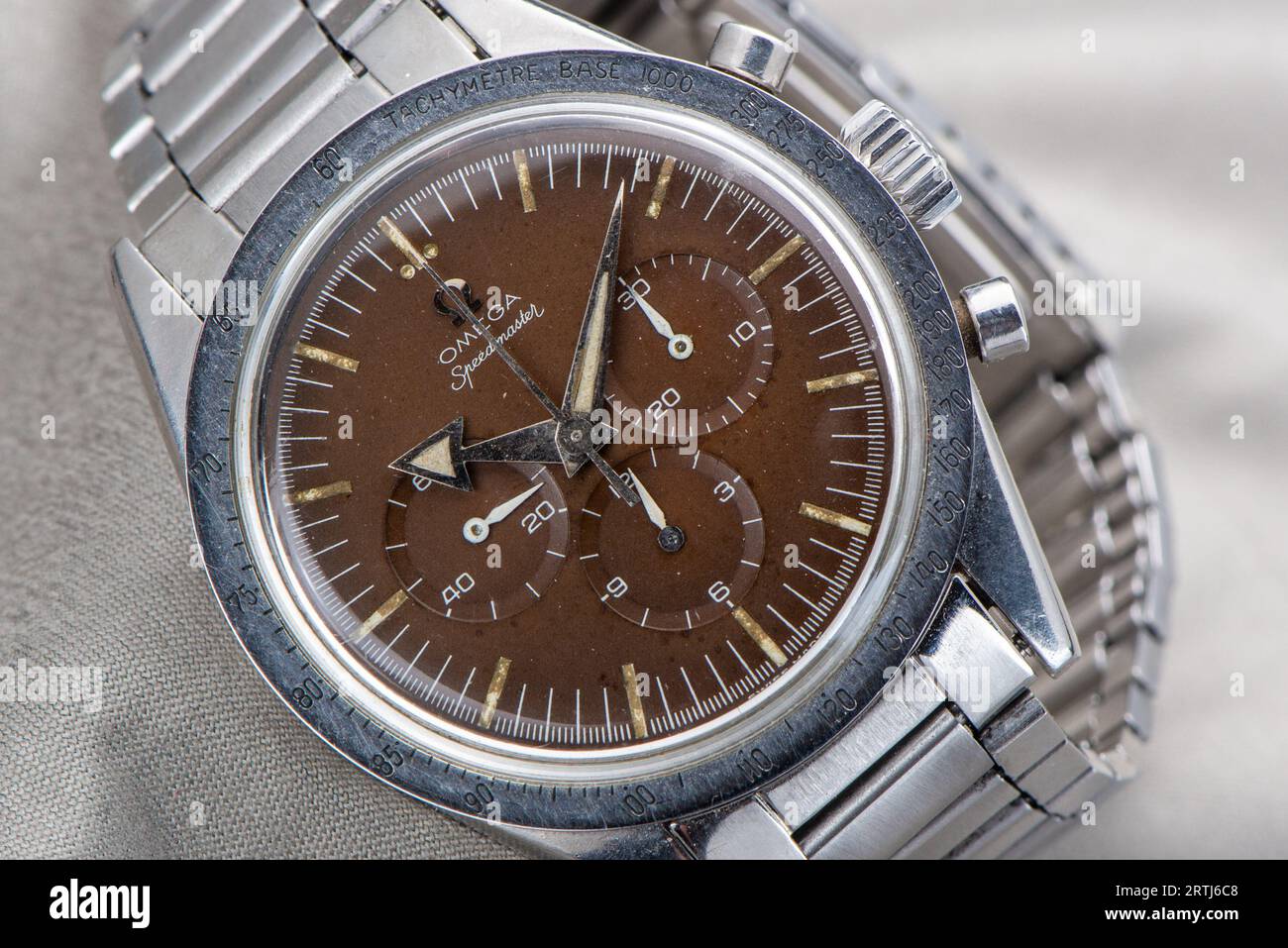 Omega Speedmaster CK 2915-2 FAP Stock Photo - Alamy