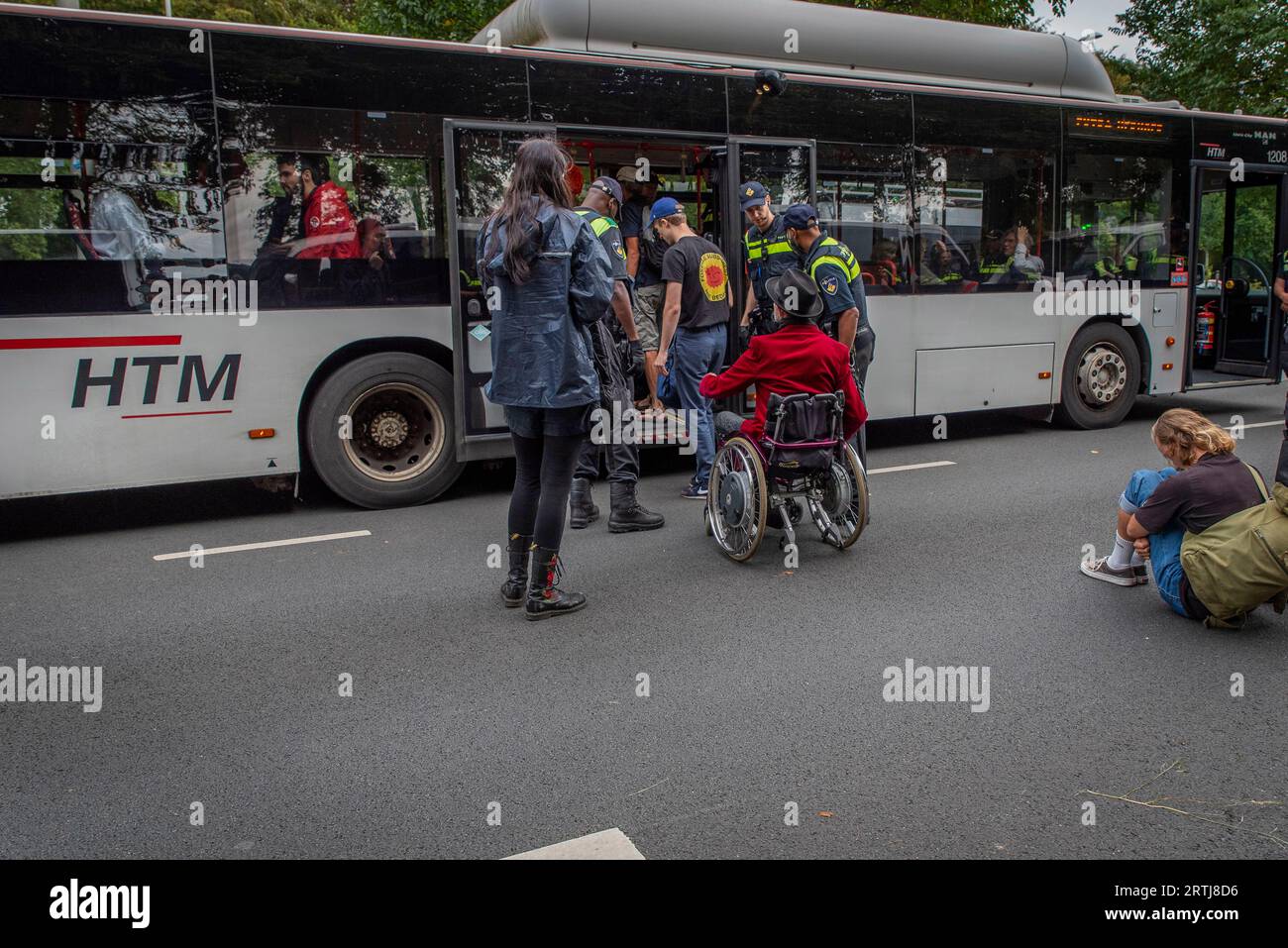 Wheelchair blockade hi-res stock photography and images - Alamy