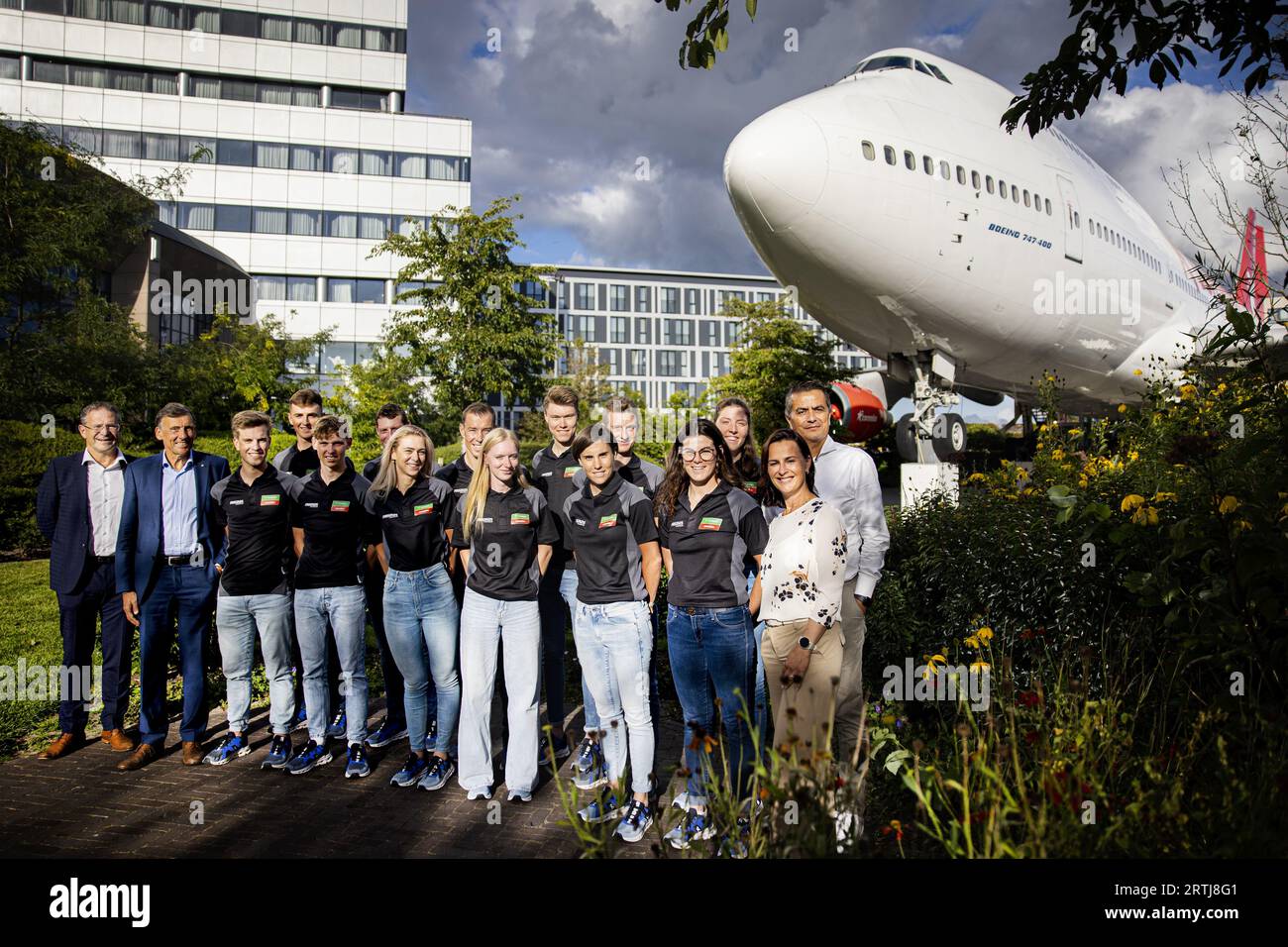 Corendon large group of people hi-res stock photography and images - Alamy