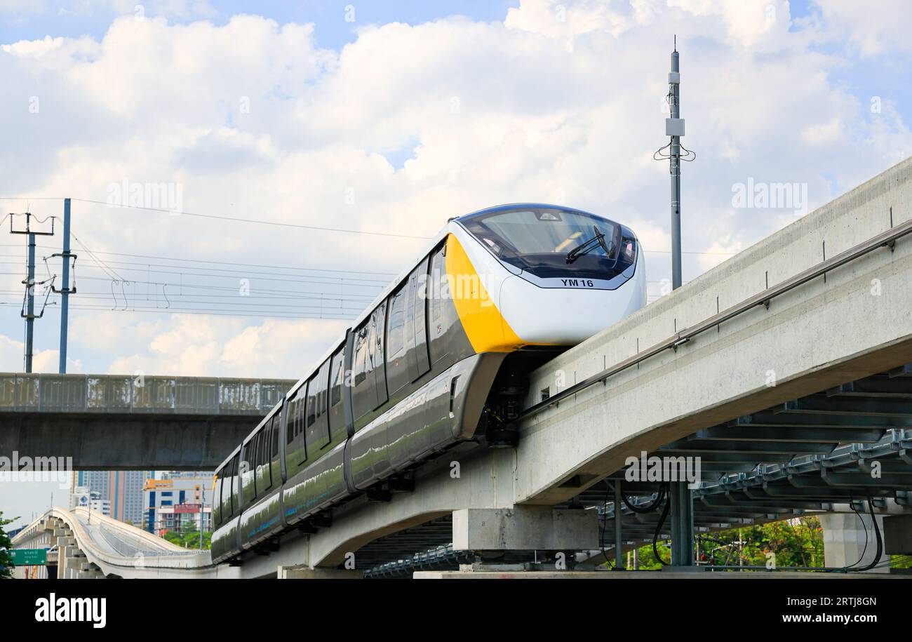 The monorail Yellow Line Mass Transit System serving the Bangkok ...