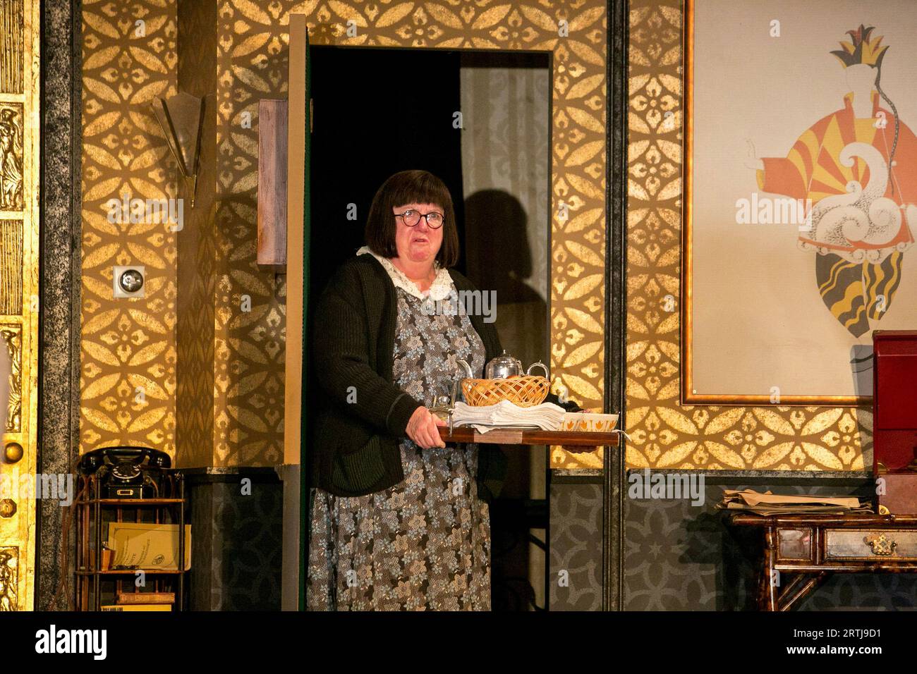 Maggie ward hi-res stock photography and images - Alamy