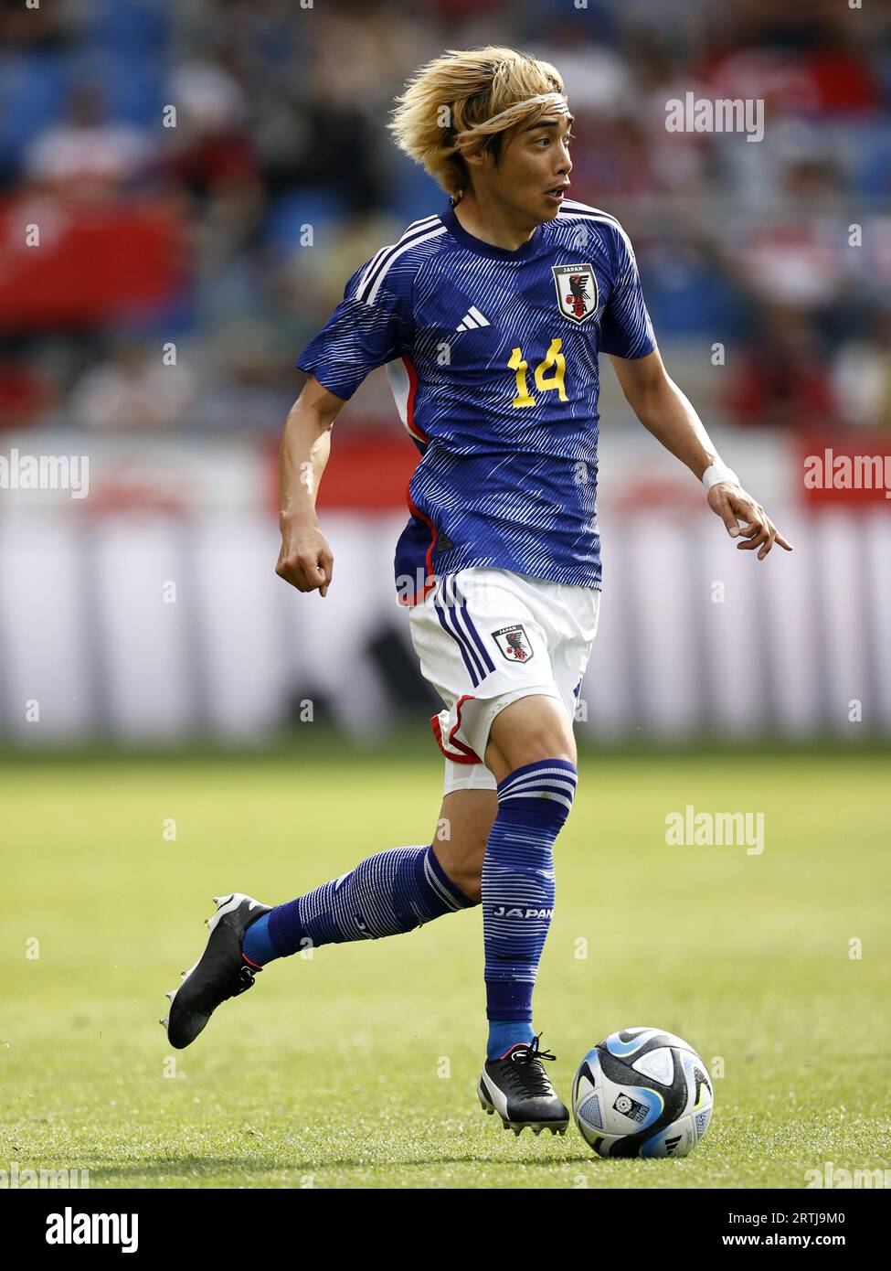 2023 2024 blue samurai hi-res stock photography and images - Alamy