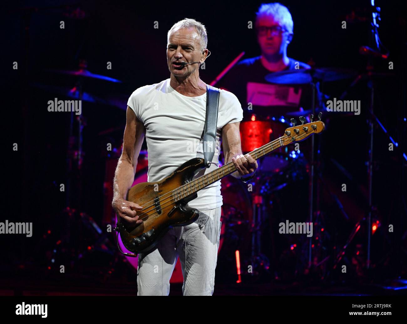 Sting singer 2023 hi-res stock photography and images - Alamy