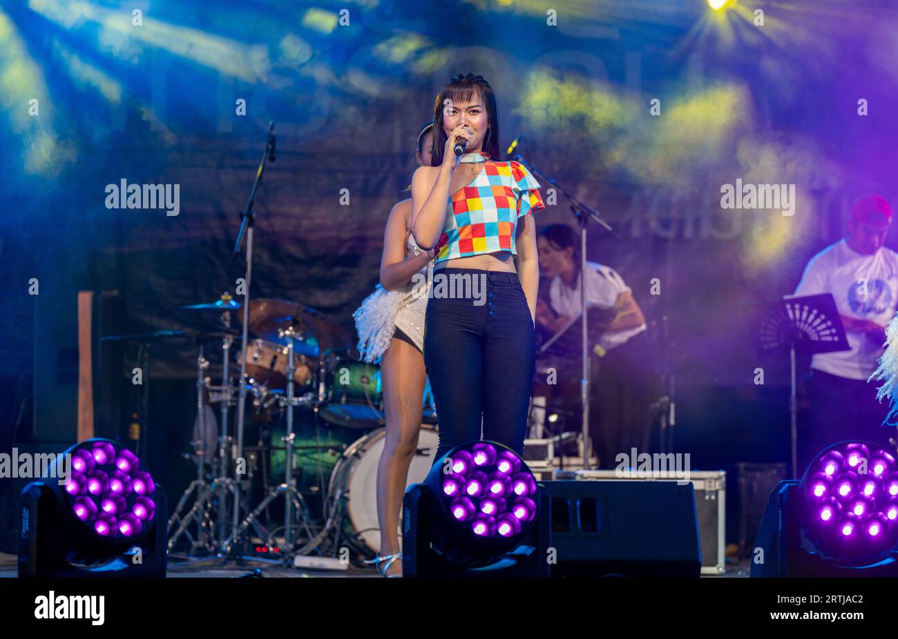 Thai Singers and Dancers on stage in Thailand Stock Photo - Alamy