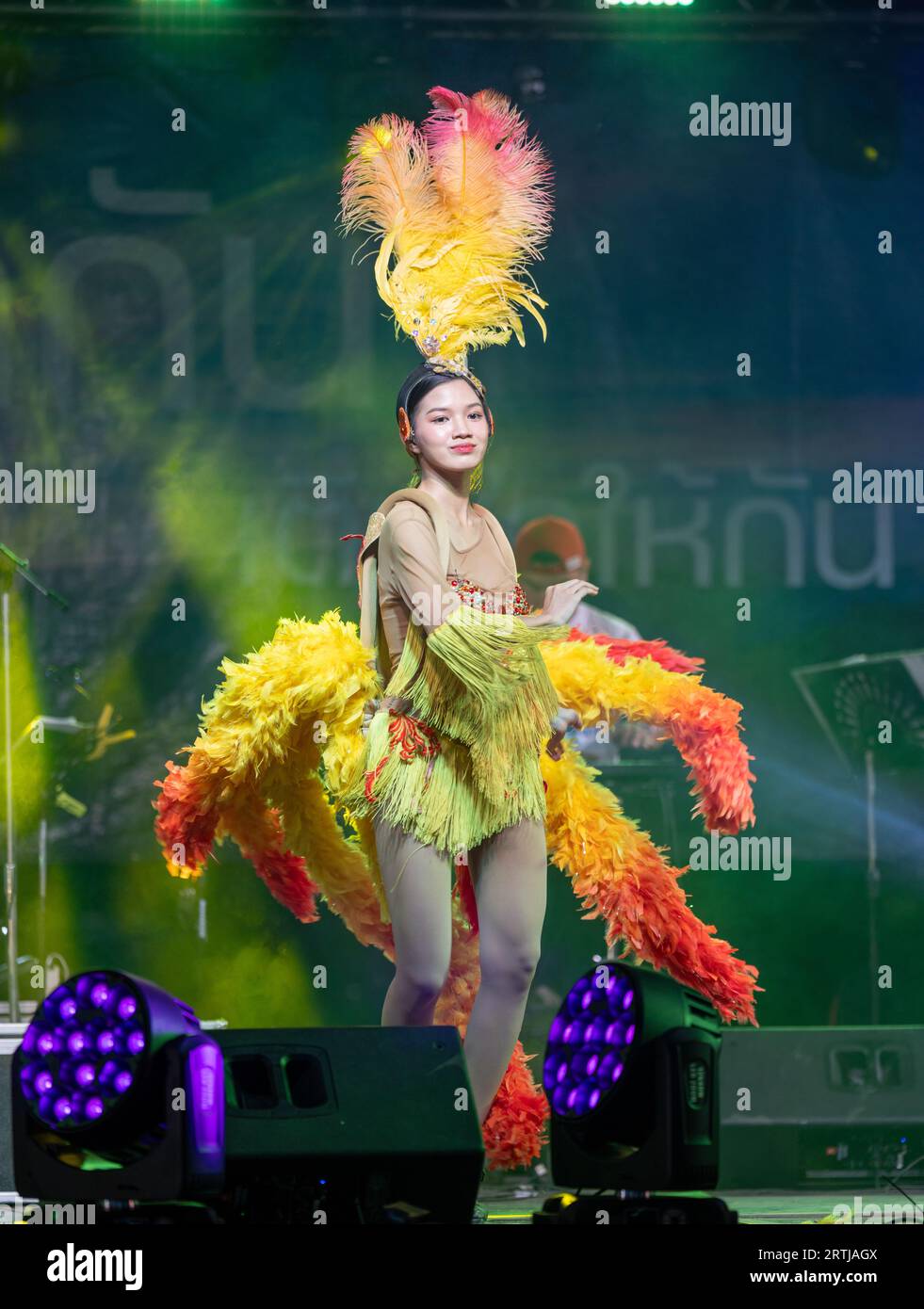 Thai Singers and Dancers on stage in Thailand Stock Photo - Alamy