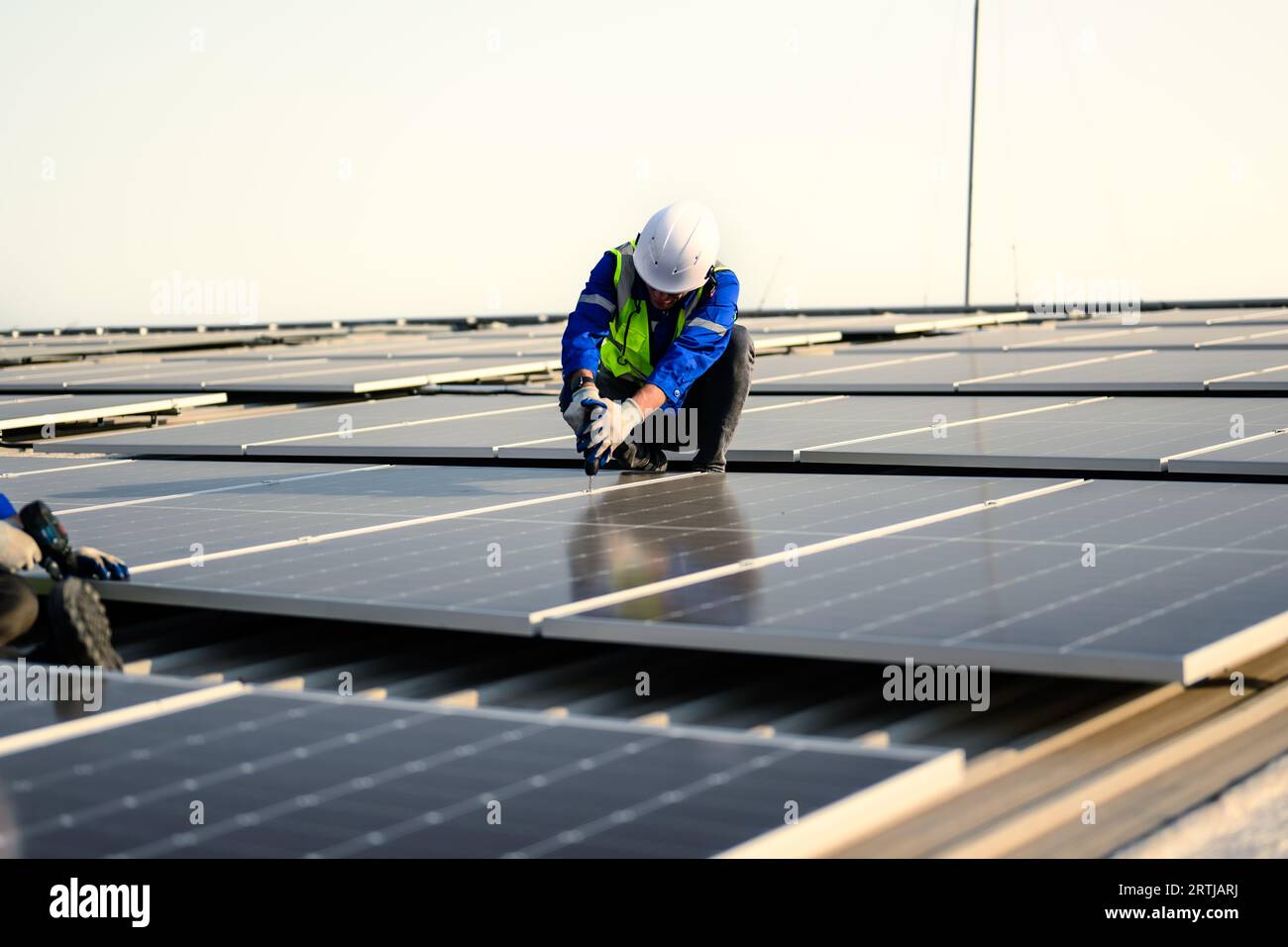 Installing solar maintenance hi-res stock photography and images - Alamy