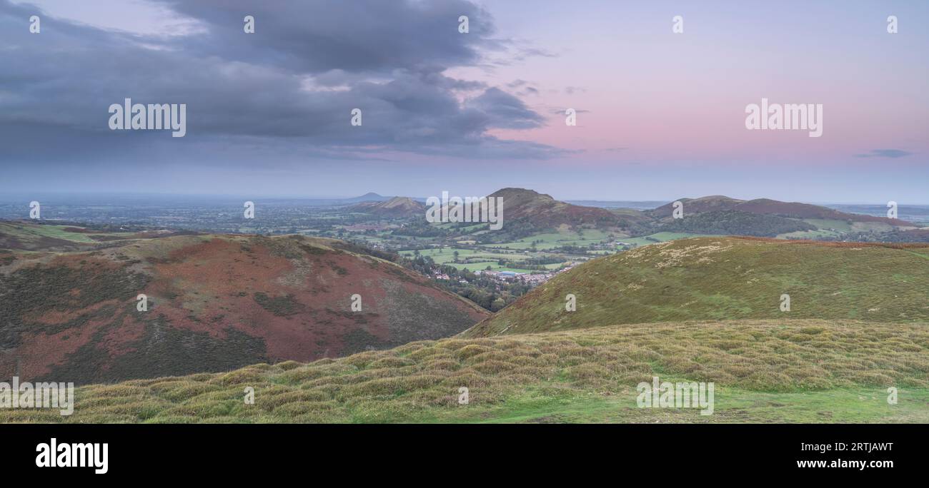 Beautiful and dramatic countryside in The Shropshire Hills aonb, Church ...