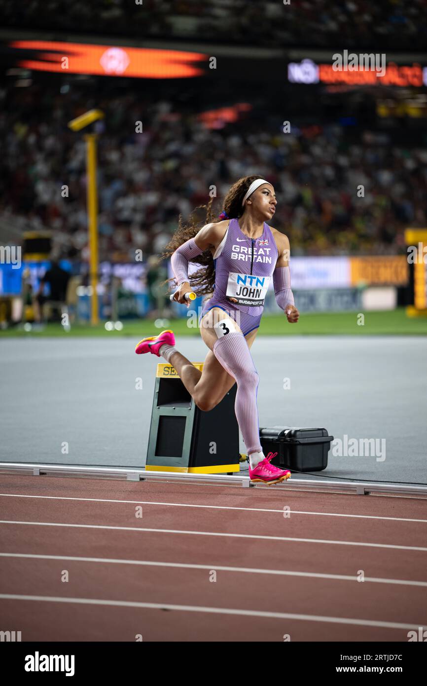 John yemi mary hi-res stock photography and images - Alamy