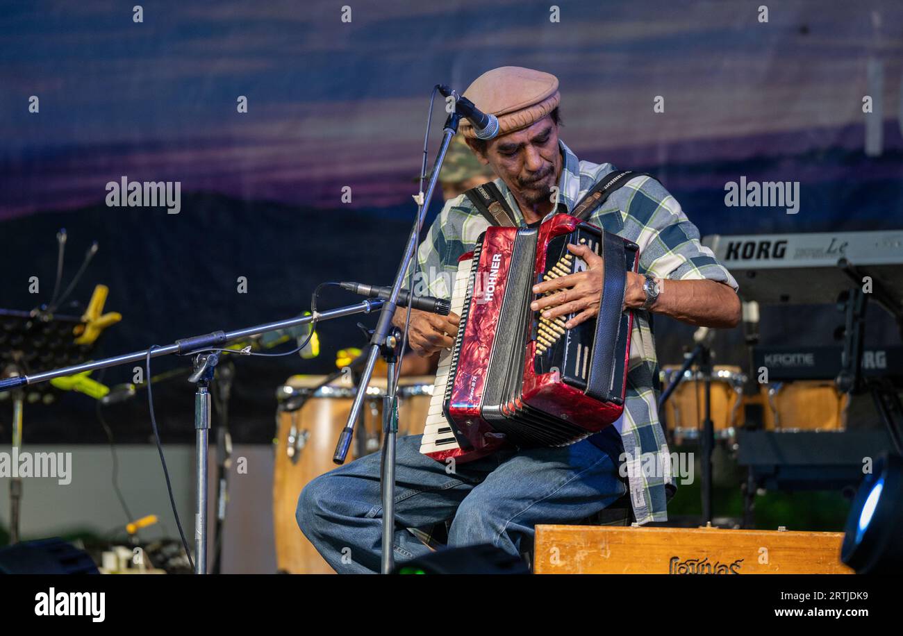 Thailand bands hi-res stock photography and images - Alamy