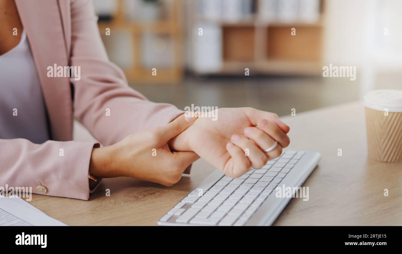 Pain management accident and emergency hi-res stock photography and ...