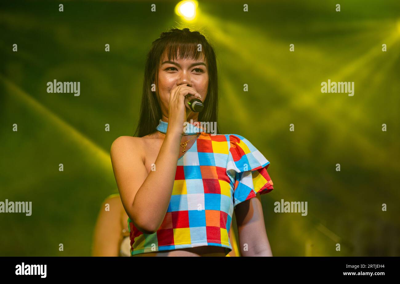 Thai Singers and Dancers on stage in Thailand Stock Photo - Alamy