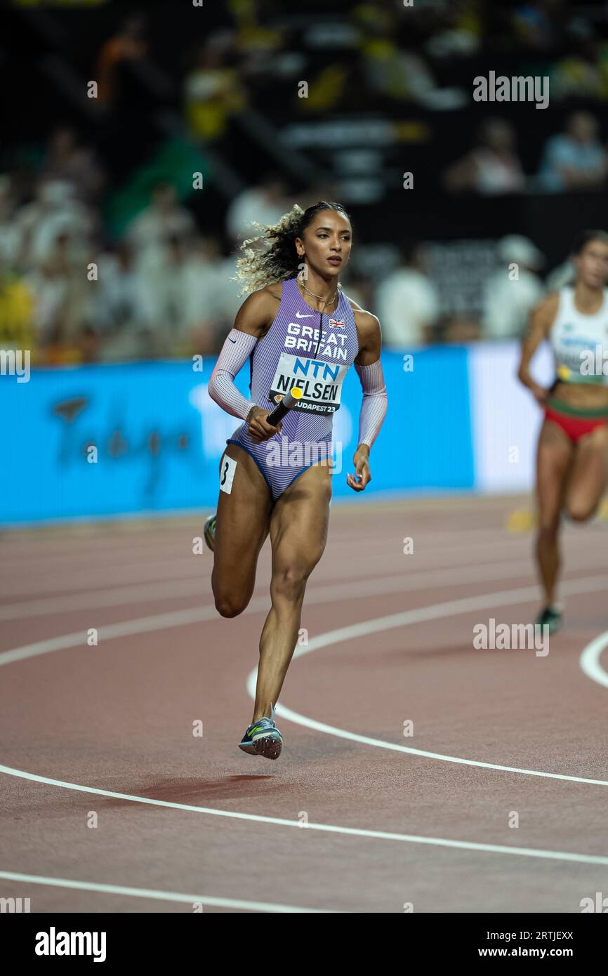 Laviai Nielsen participating in the 4X400 meters relay at the World ...