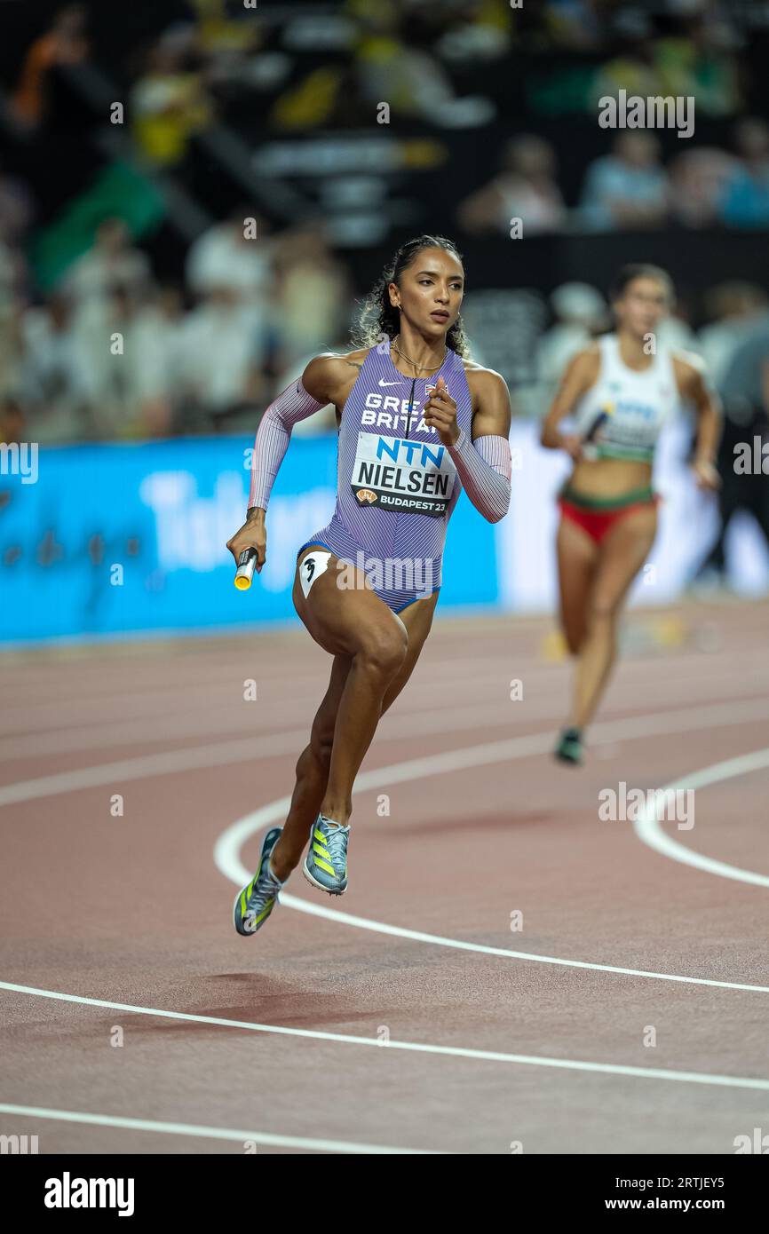 Laviai Nielsen participating in the 4X400 meters relay at the World ...