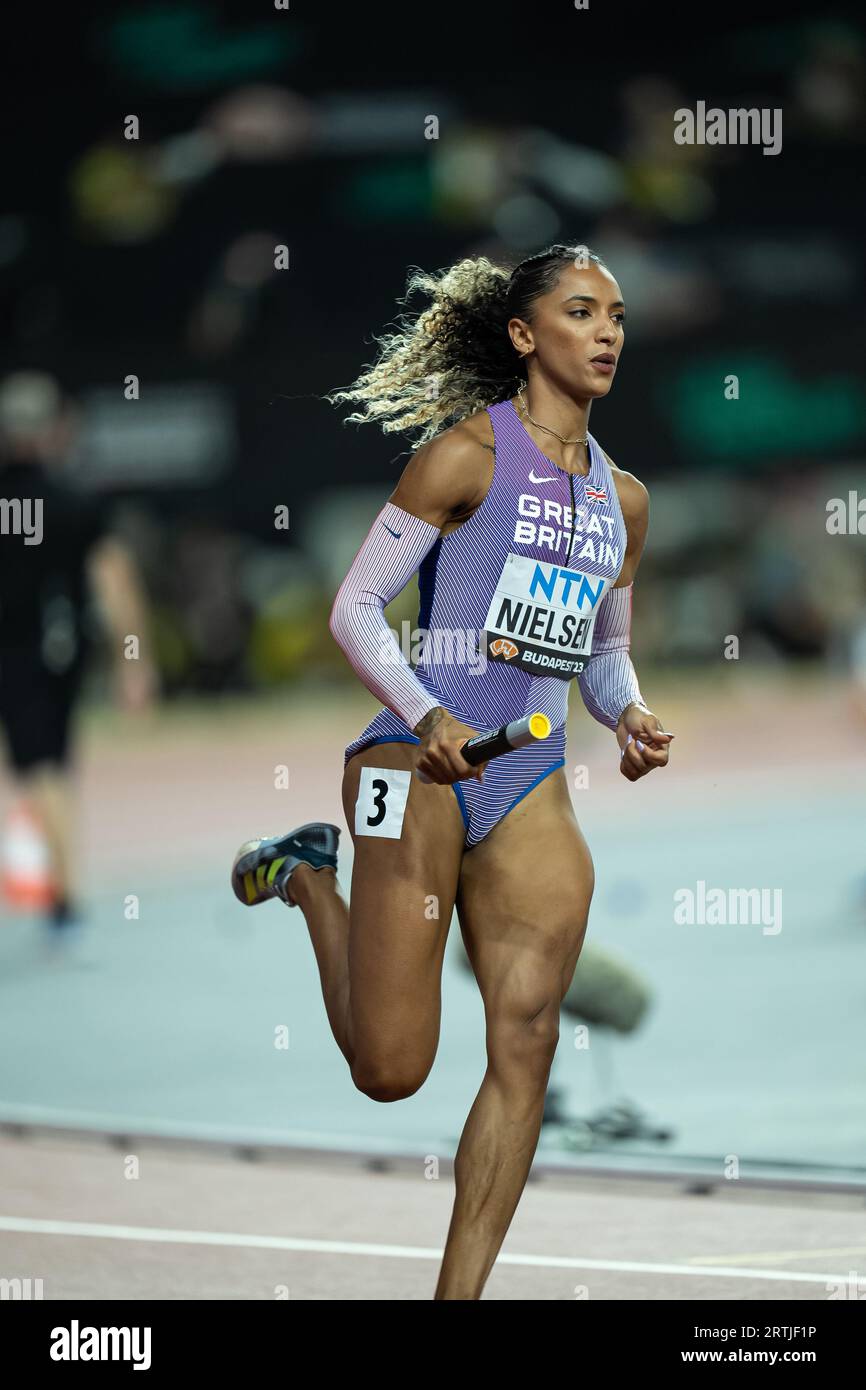 Laviai Nielsen participating in the 4X400 meters relay at the World ...
