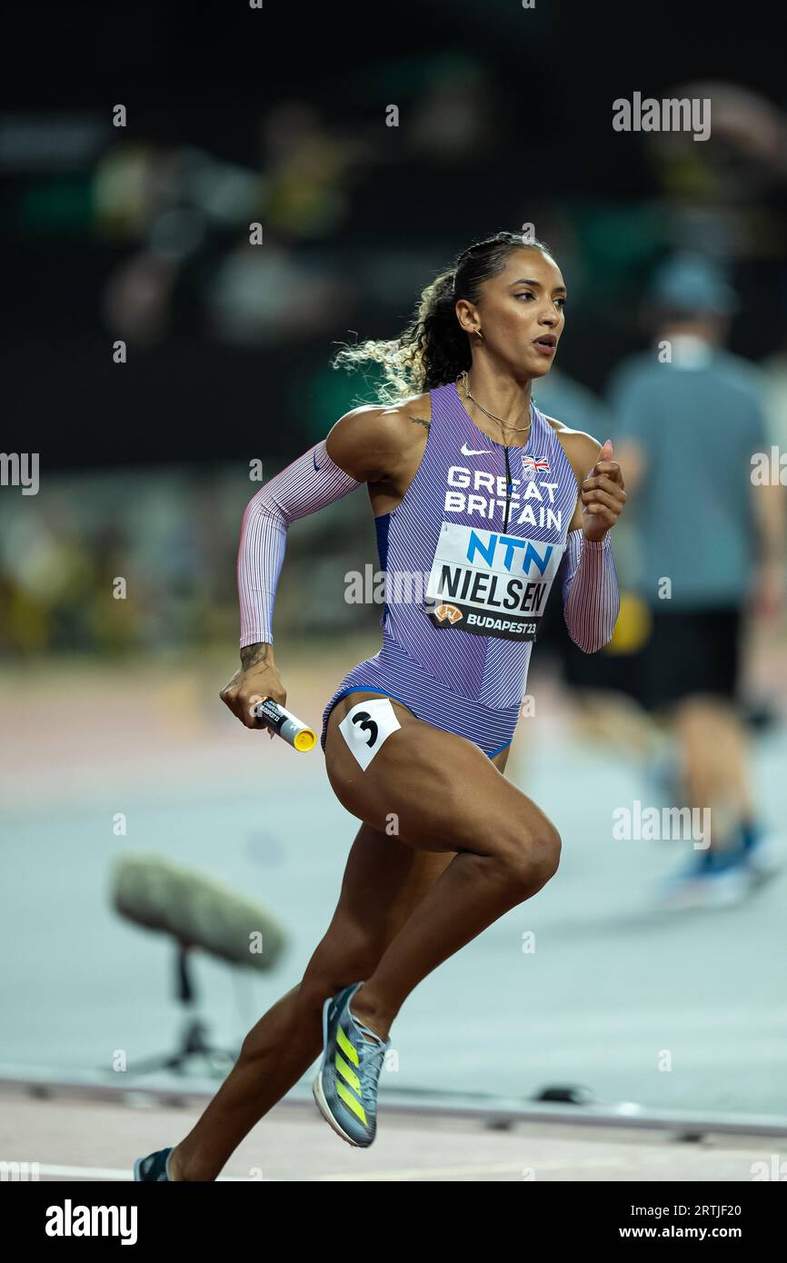 Laviai Nielsen participating in the 4X400 meters relay at the World ...
