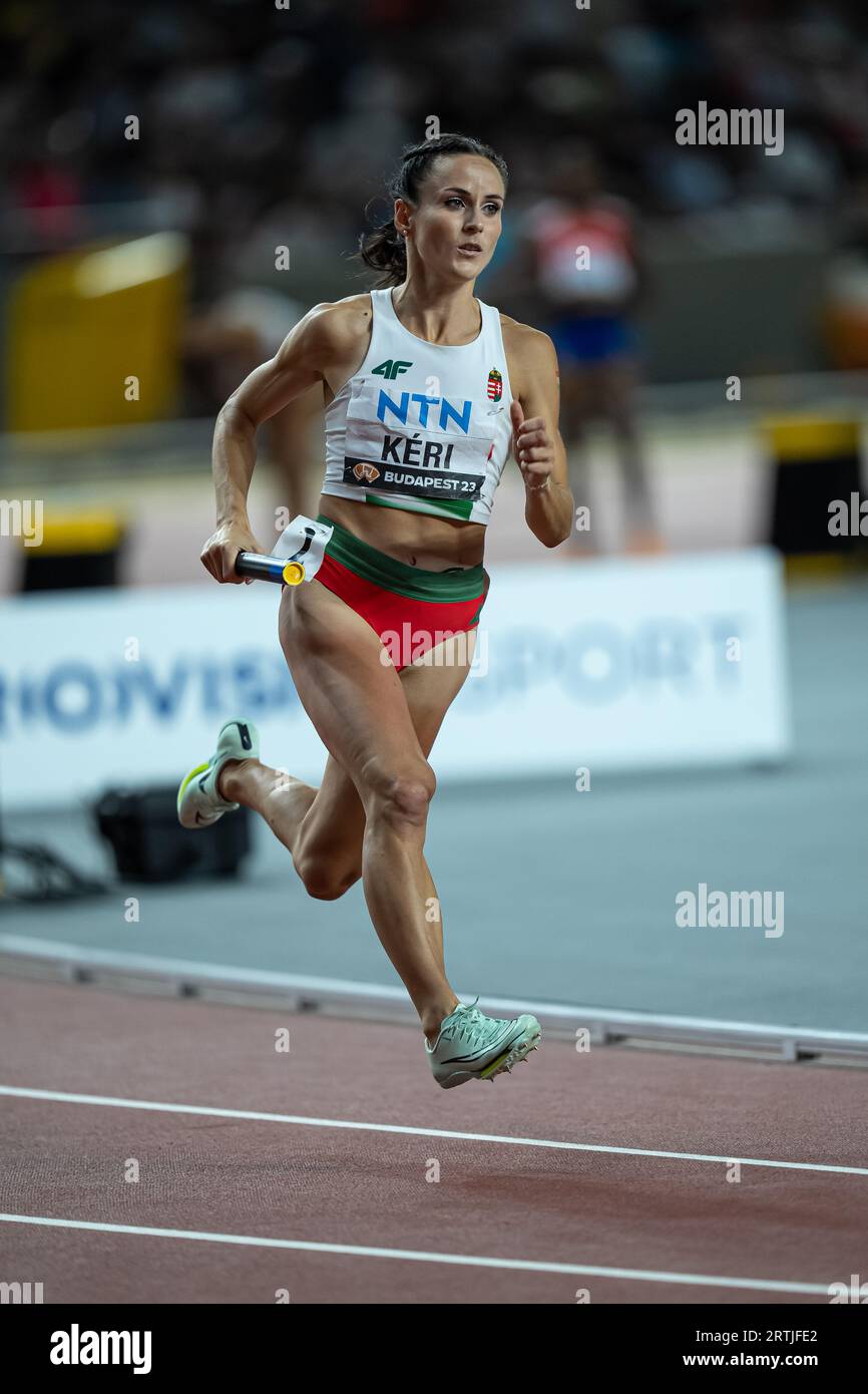 Bianka Kéri participating in the 4X400 meters relay at the World ...