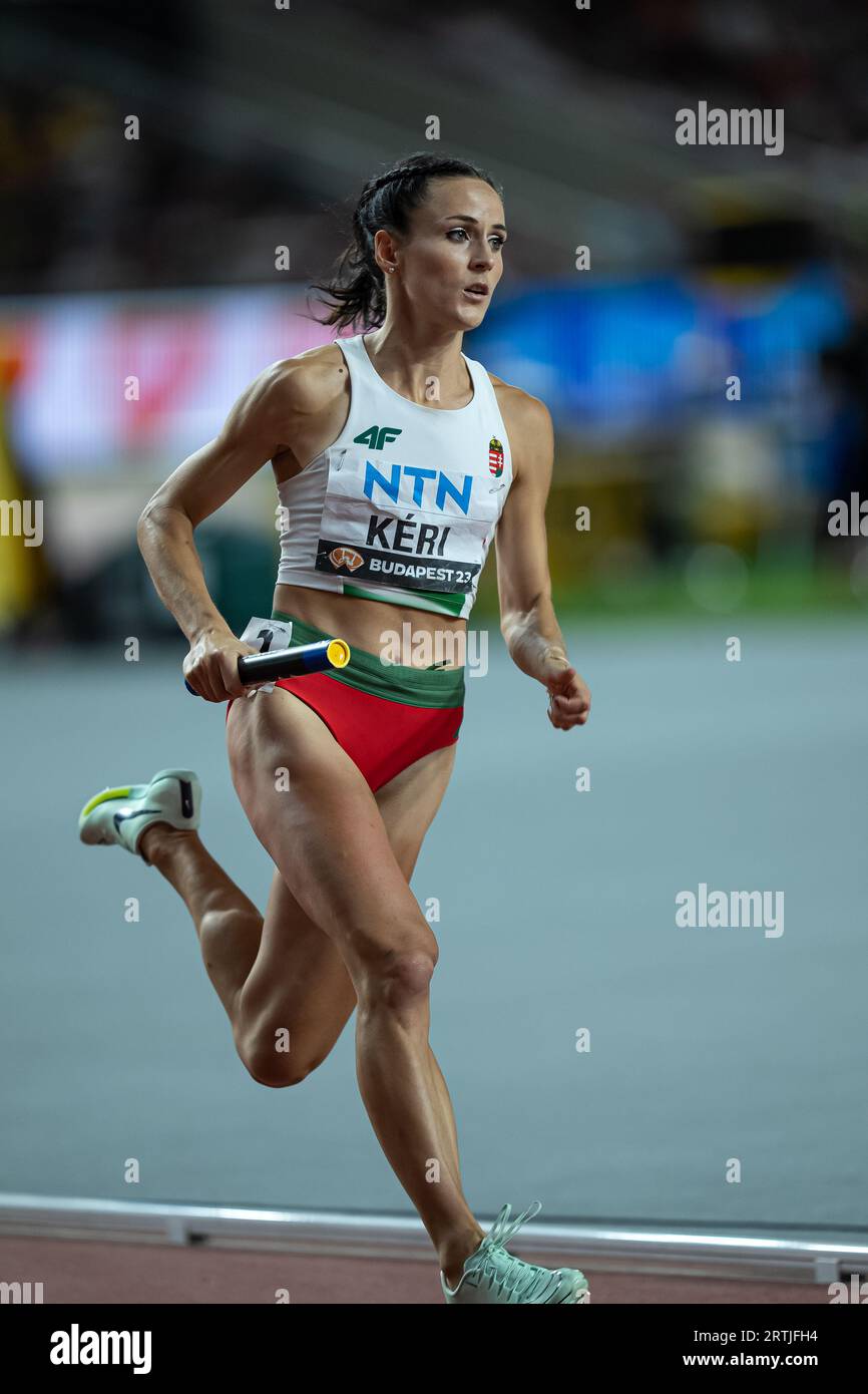 Bianka Kéri participating in the 4X400 meters relay at the World ...