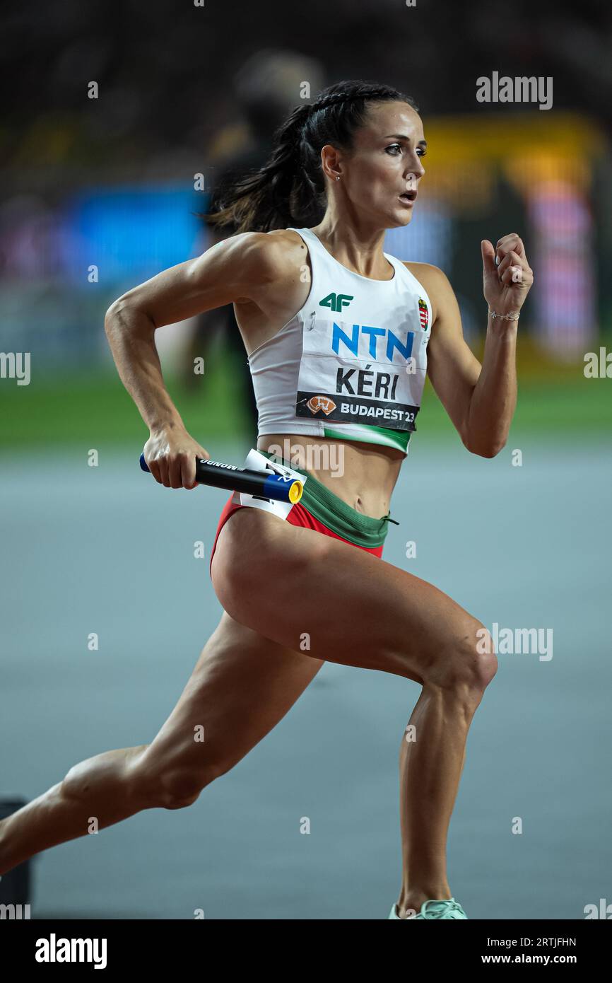 Bianka Kéri participating in the 4X400 meters relay at the World ...