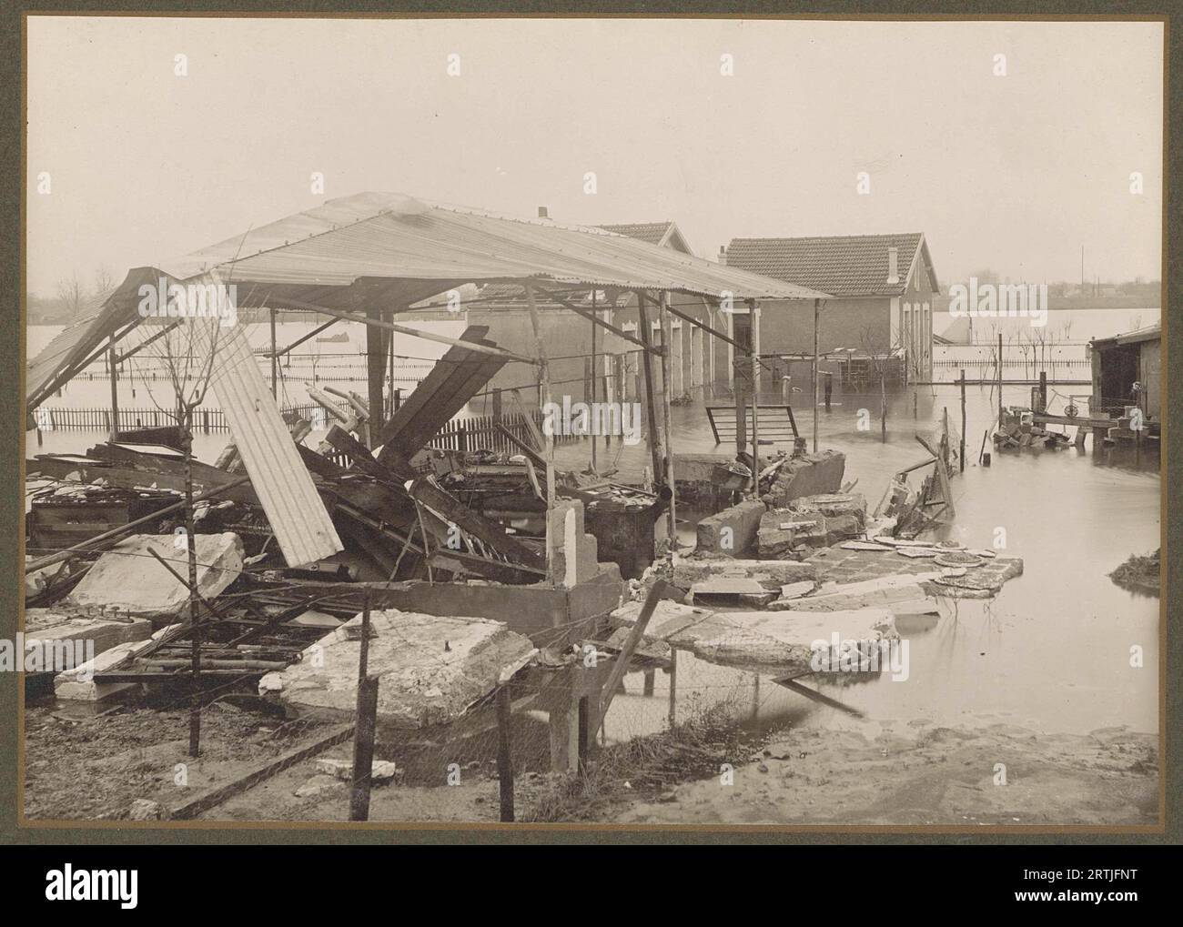 January 1910, Archive Photo of the Great Flood of Paris, Collapsed ...