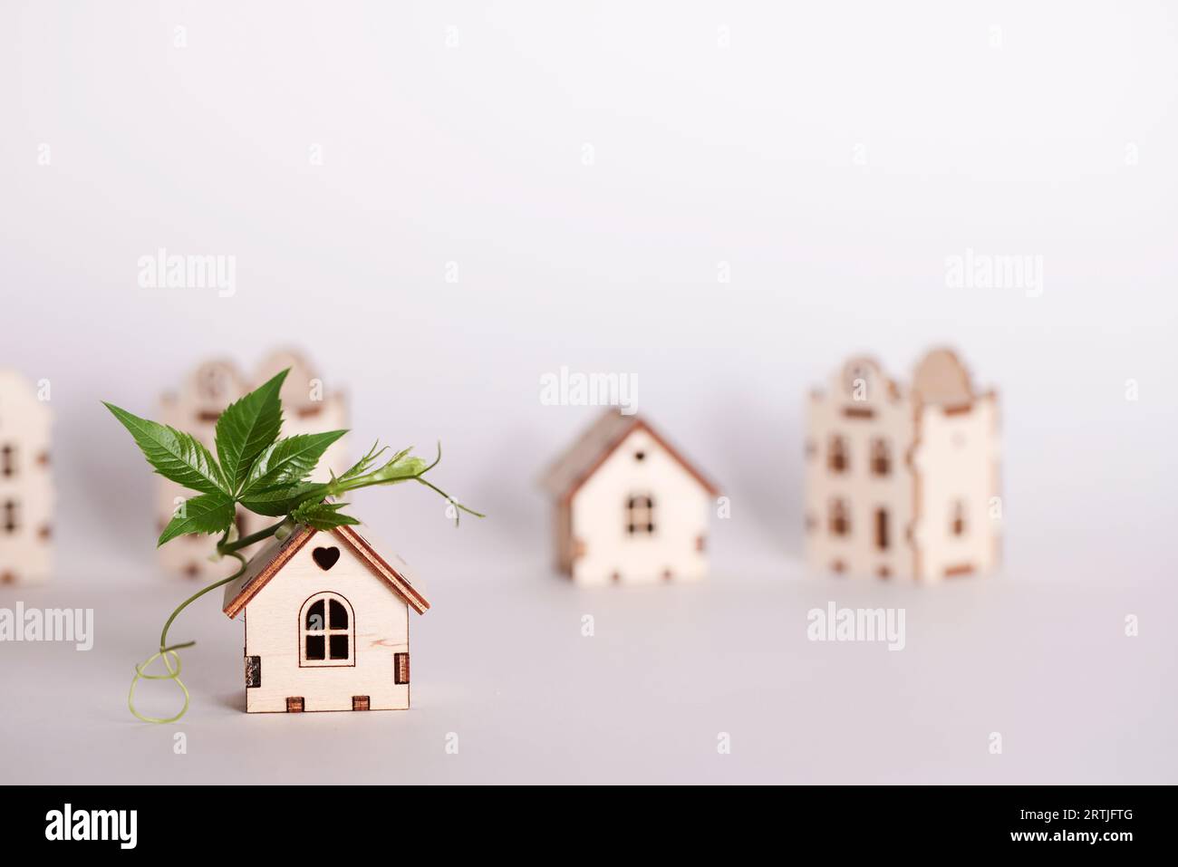 Retrofit Movement Future Proofing Homes Net Zero Carbon Adapting Buildings Concept Toy