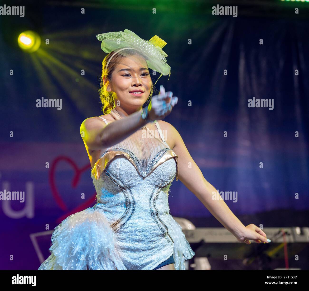 Thai Singers and Dancers on stage in Thailand Stock Photo - Alamy
