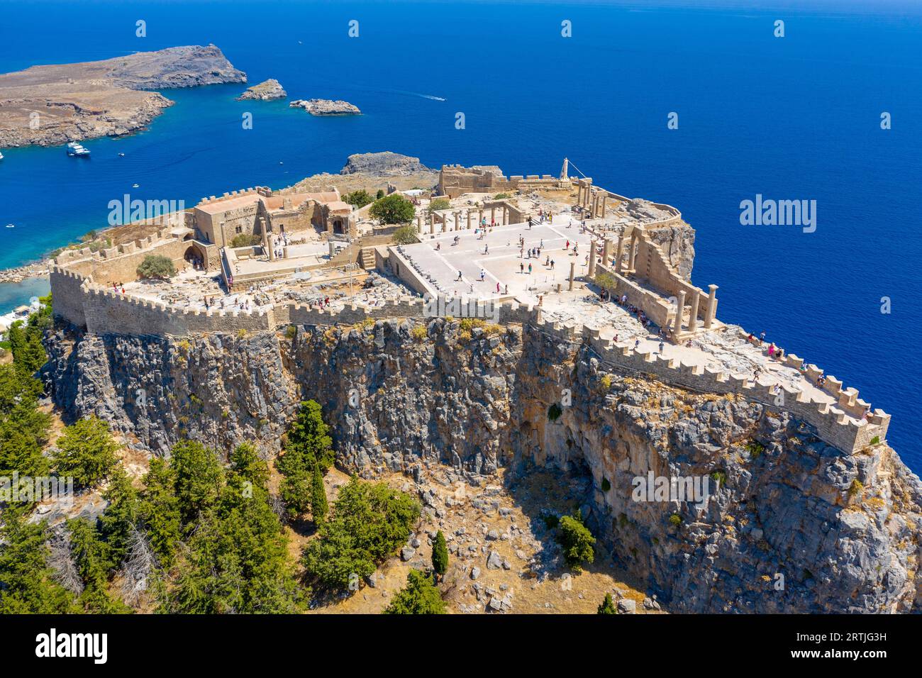 Lindos village hi-res stock photography and images - Alamy