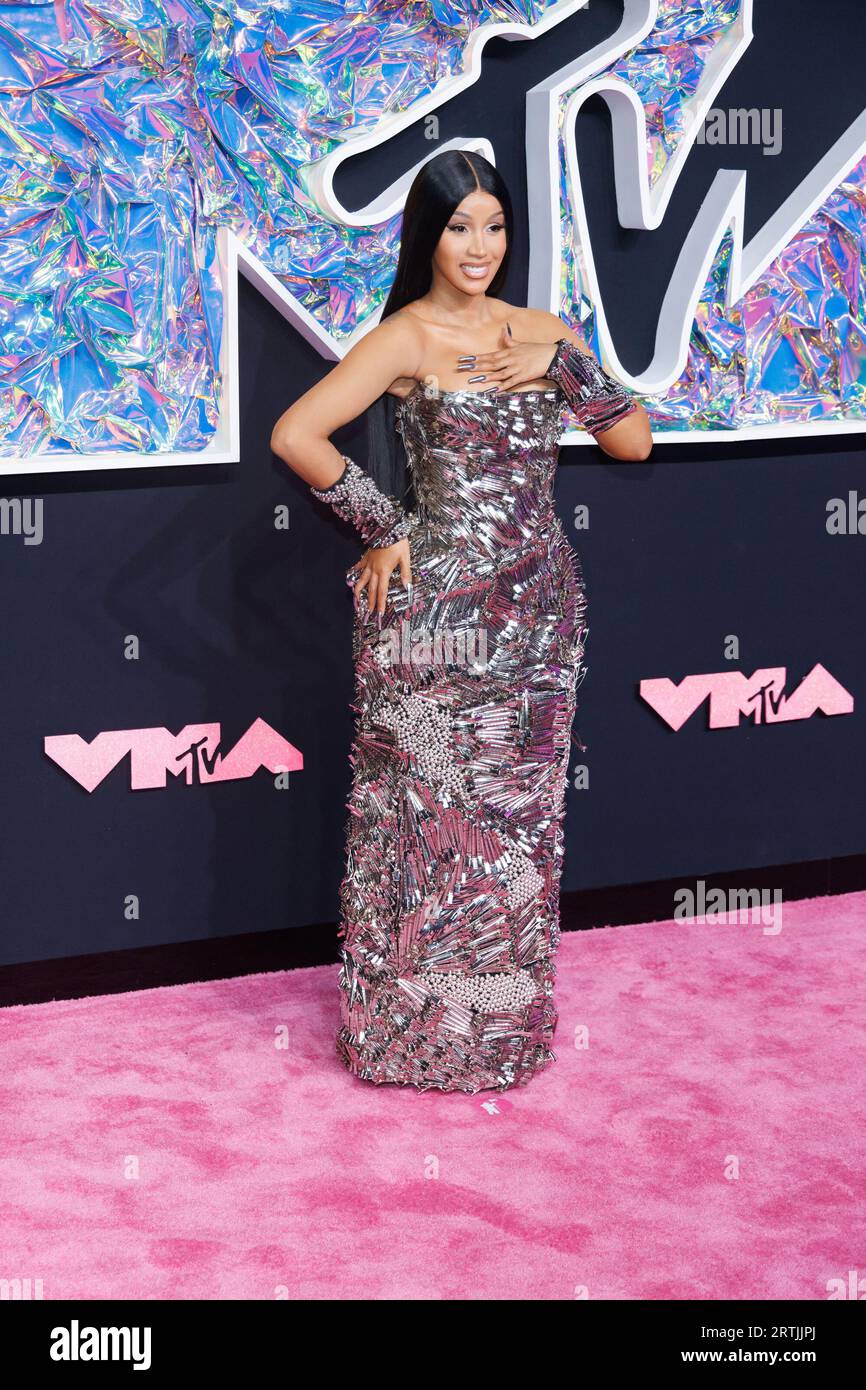 Cardi b 2023 hi-res stock photography and images - Alamy