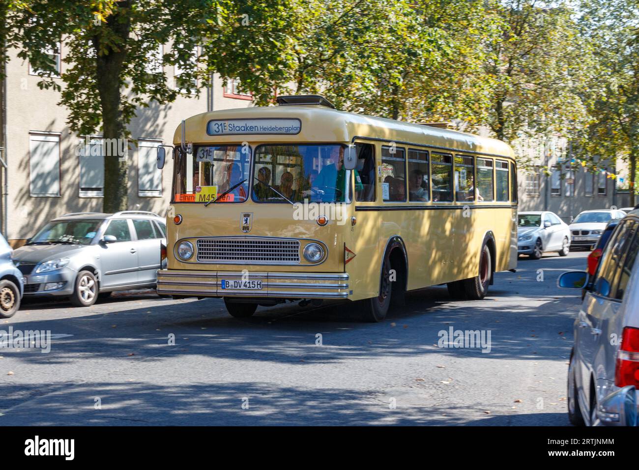 old timer buses at the Tag des offenen Denkmals in Berlin 2023 Stock ...
