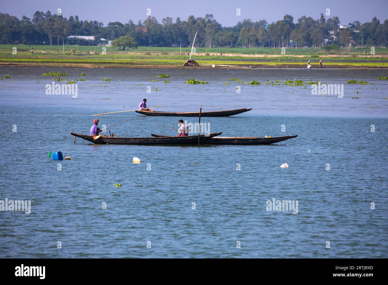 Fishing in the Nikli Haor at austagram in Kishorganj. Bangladesh Stock ...