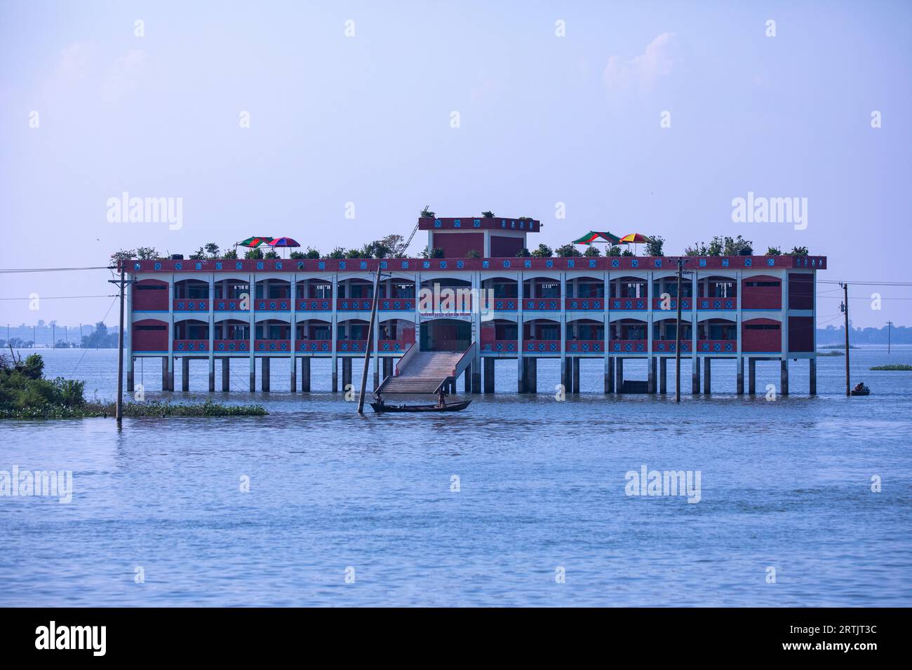 A flooded school on the Haor at Bajitpur in Kishorganj. Bangladesh ...