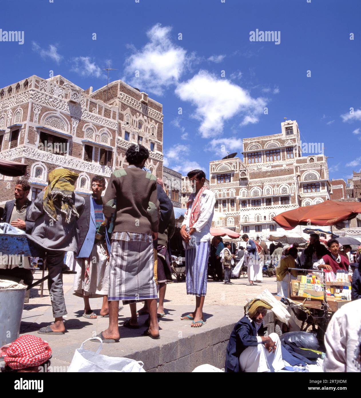 SANA'A, YEMEN-APRIL 03,2008:Traders and population on Bab al Jemen ...