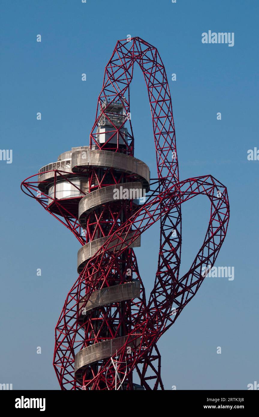 The ArcelorMittal Orbit tower during the London 2012 Olympics Stock ...