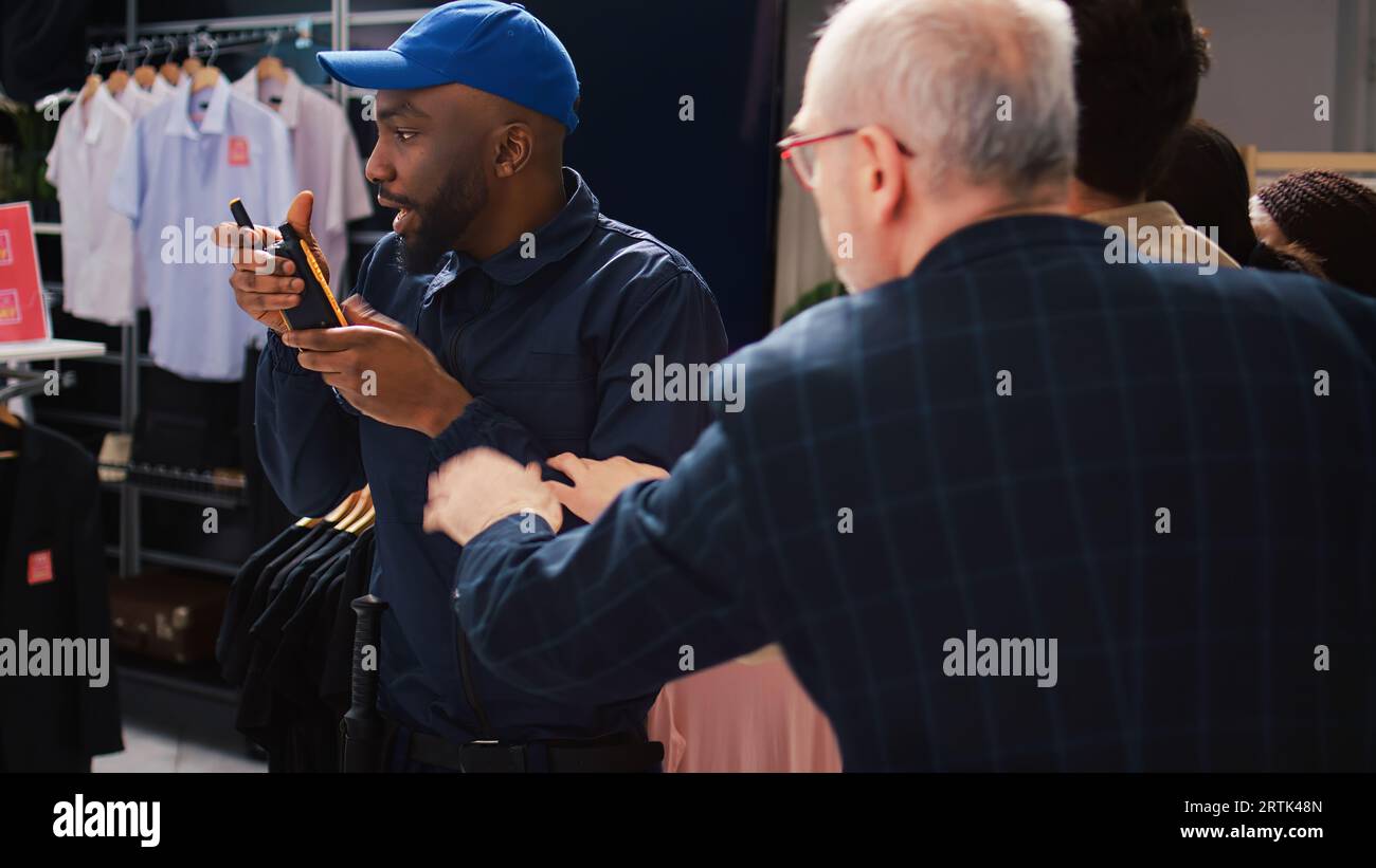 Calling for reinforcements hi-res stock photography and images - Alamy