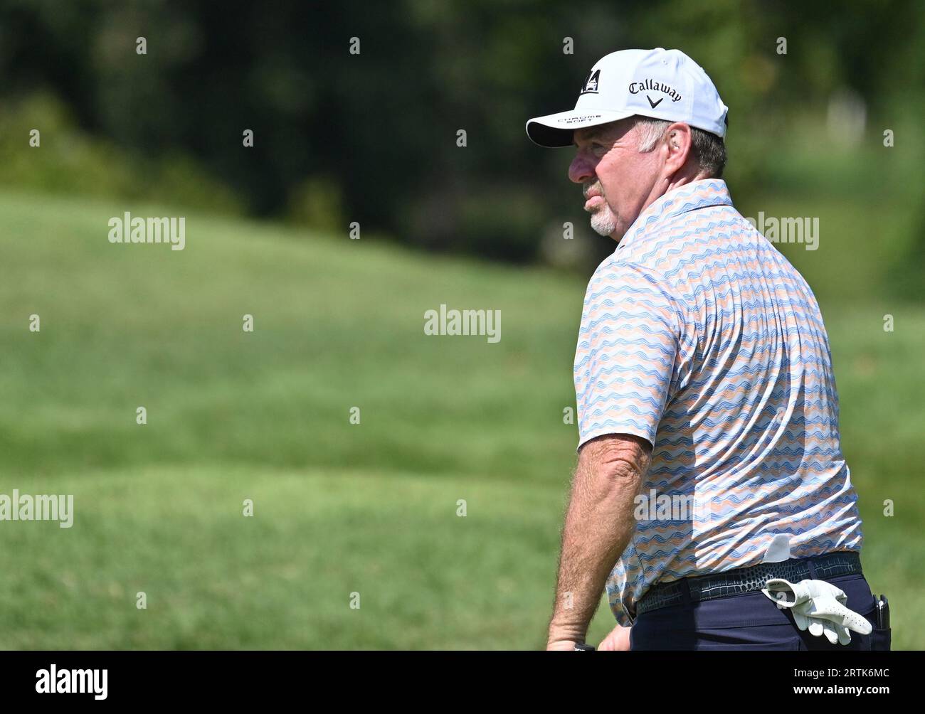 JENNINGS, MO - SEPTEMBER 10: Golfer Rod Pampling checks the lay of his ...