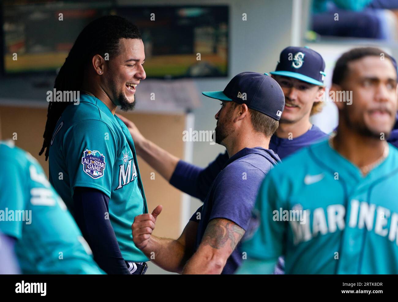 Seattle Mariners starting pitcher Luis Castillo talks with pitching ...