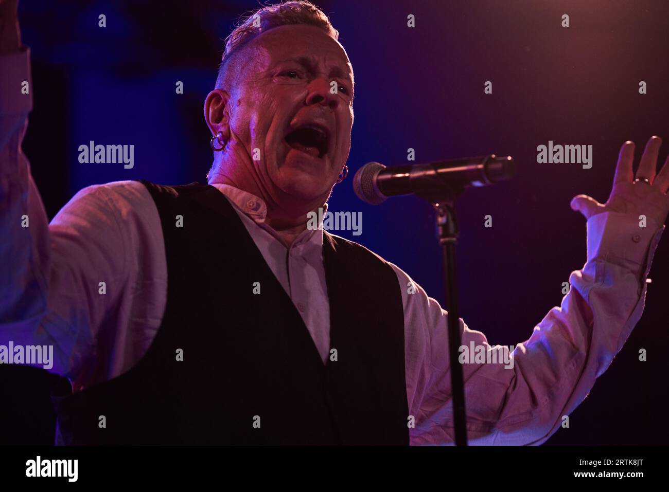 John lydon hi-res stock photography and images - Alamy