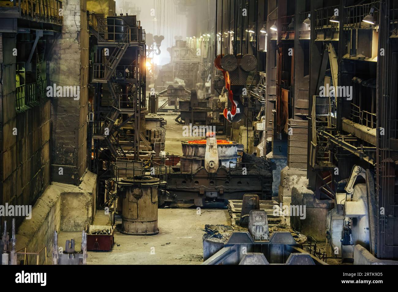 Metallurgical factory hi-res stock photography and images - Alamy